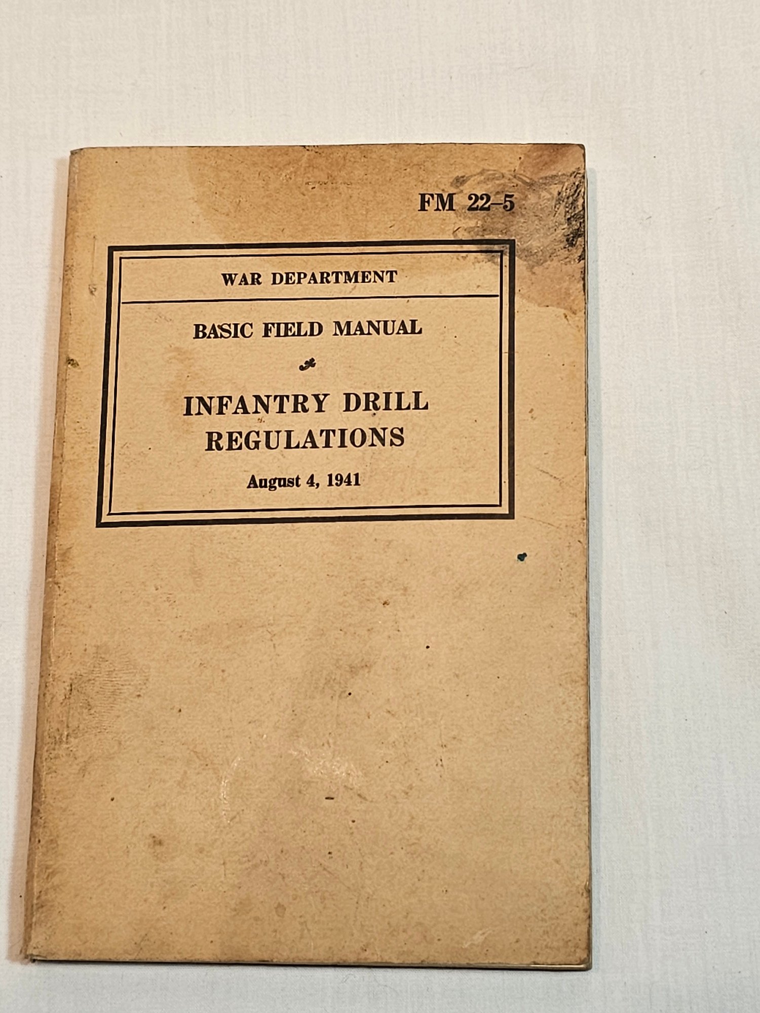 1942 Infantry Field Manual #6845 | Auctionninja.com