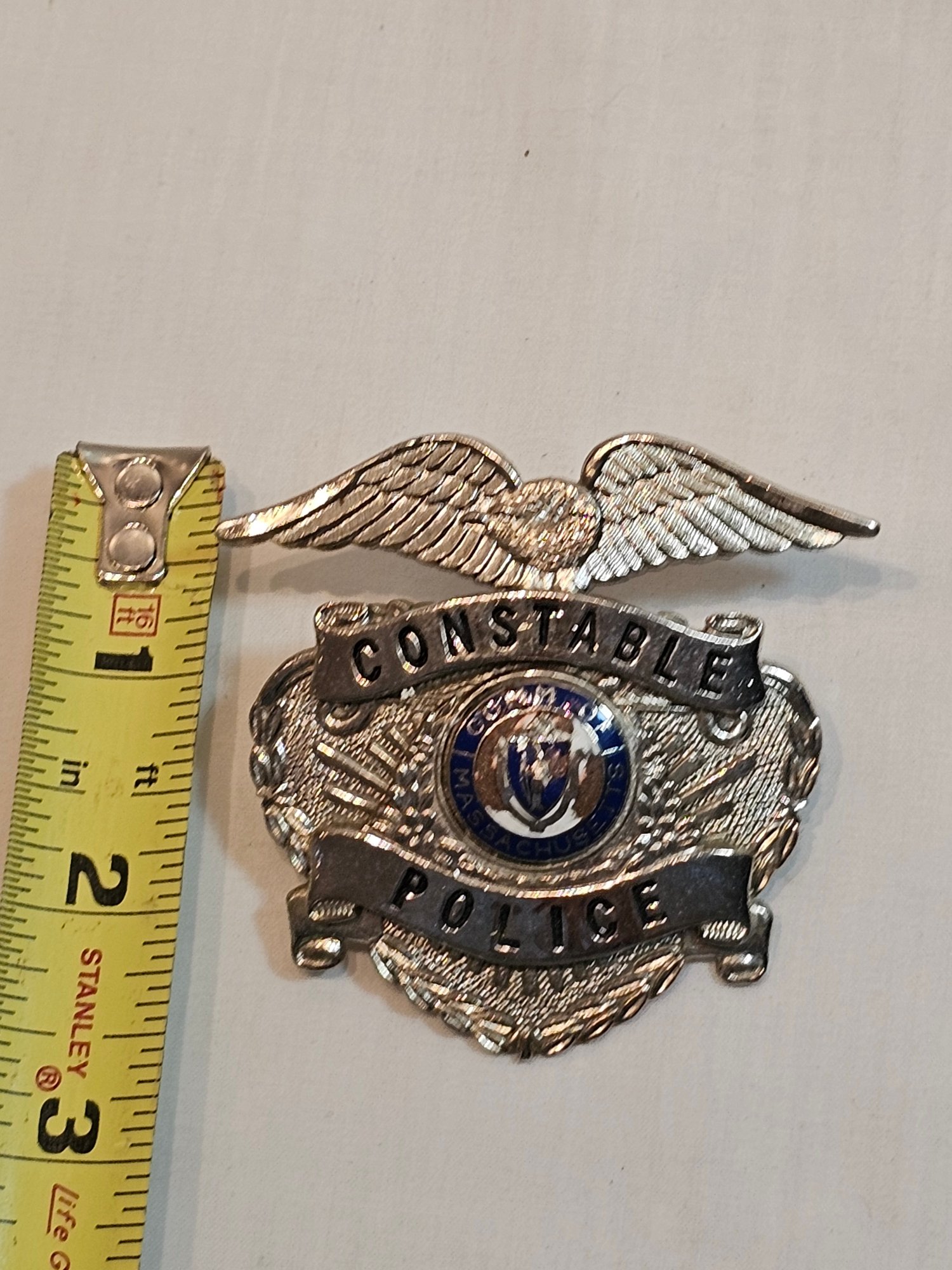 Massachusetts Constables Badge #6935 | Auctionninja.com