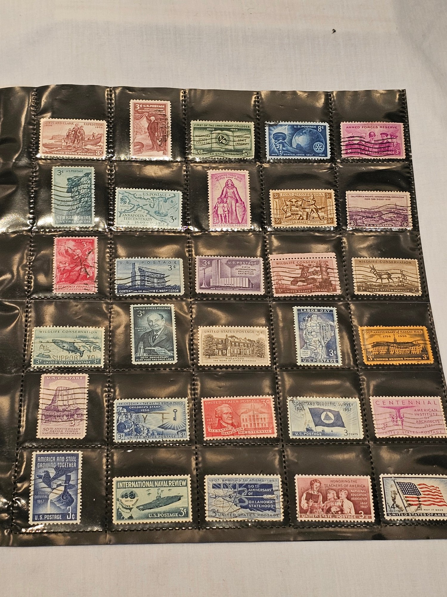US Stamps Page 10 #7227 | Auctionninja.com