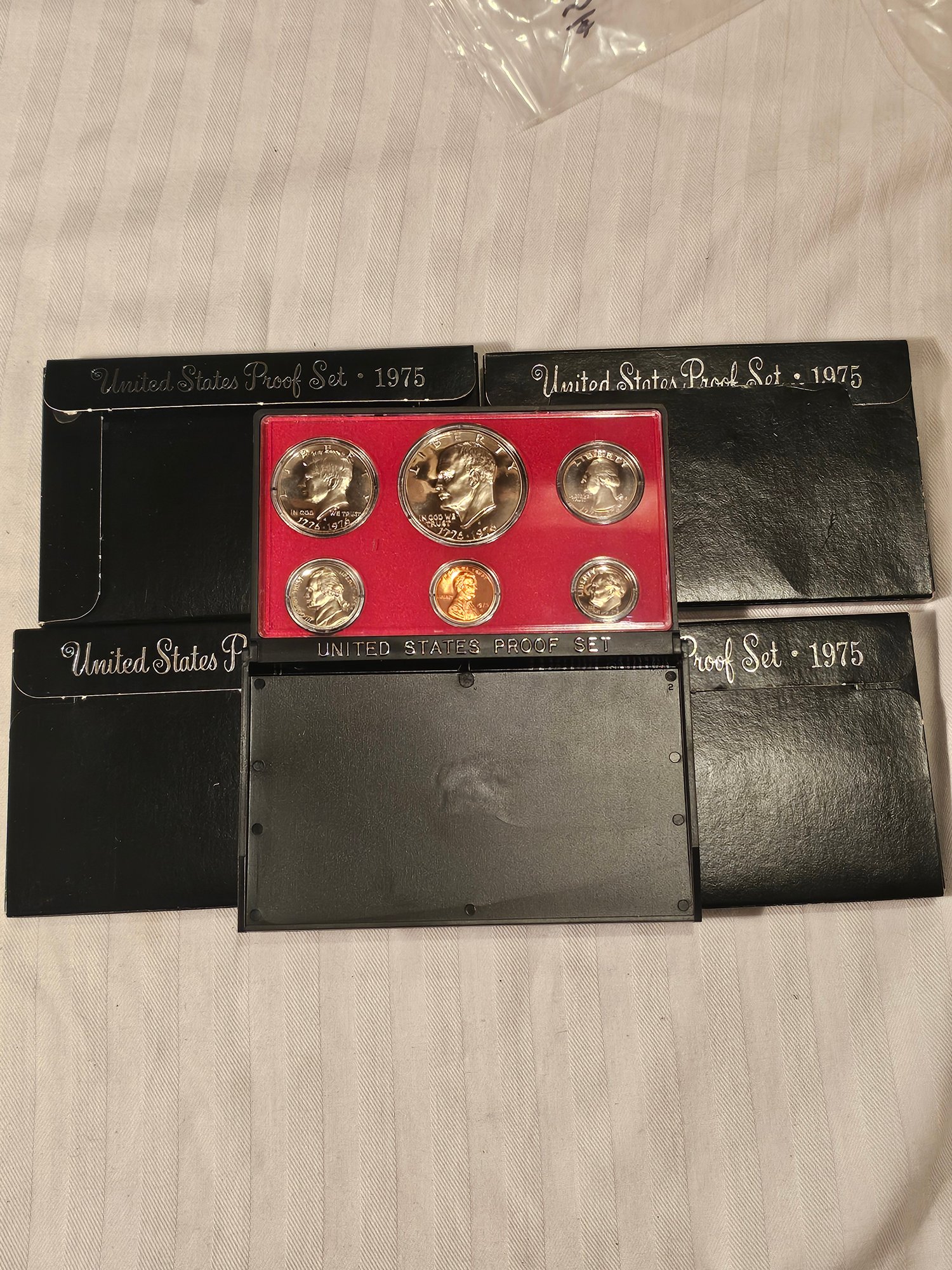 Five 1975 Proof Sets #9547 | Auctionninja.com