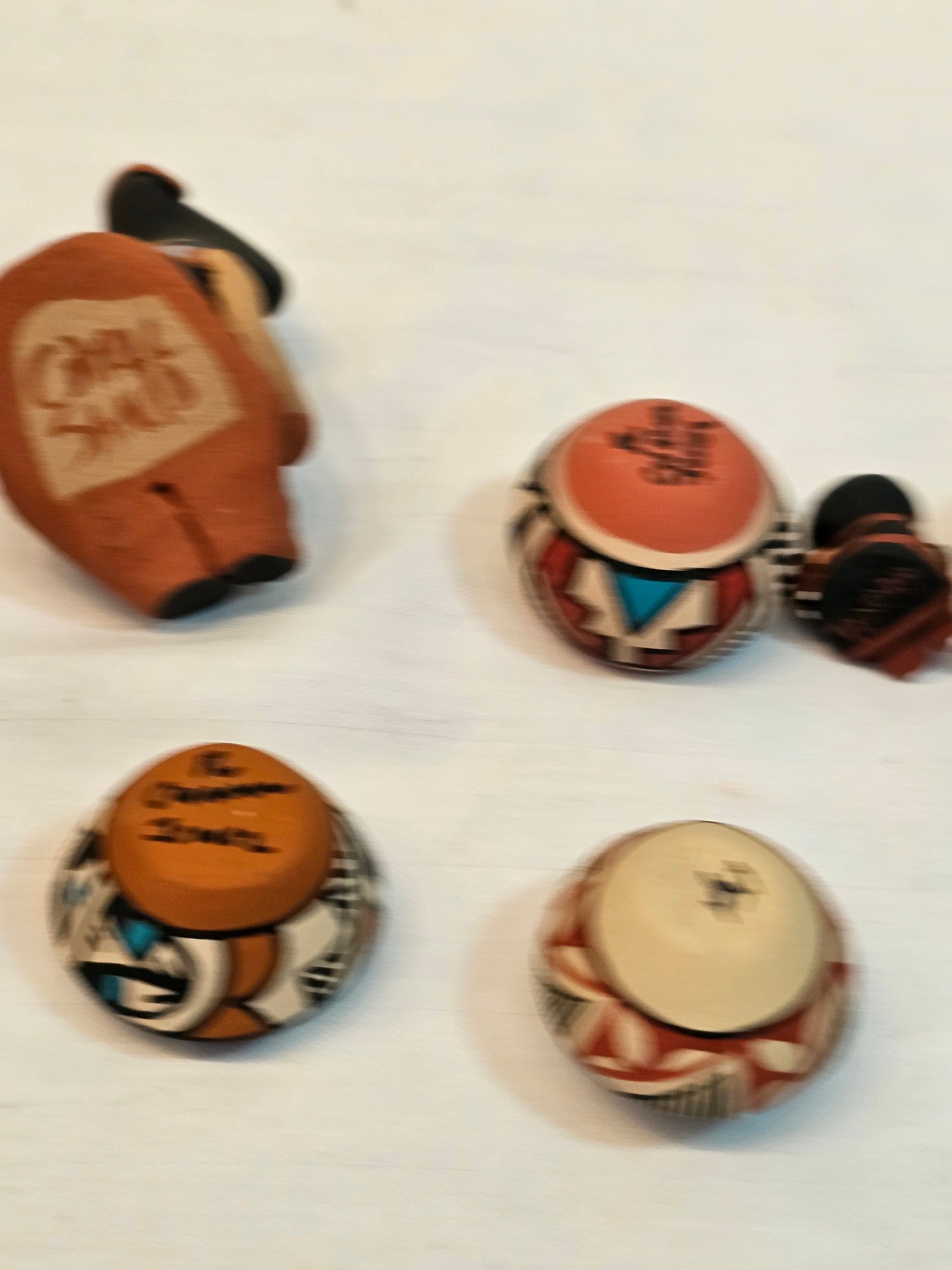 Handmade Native American Pottery Minis #10039 | Auctionninja.com
