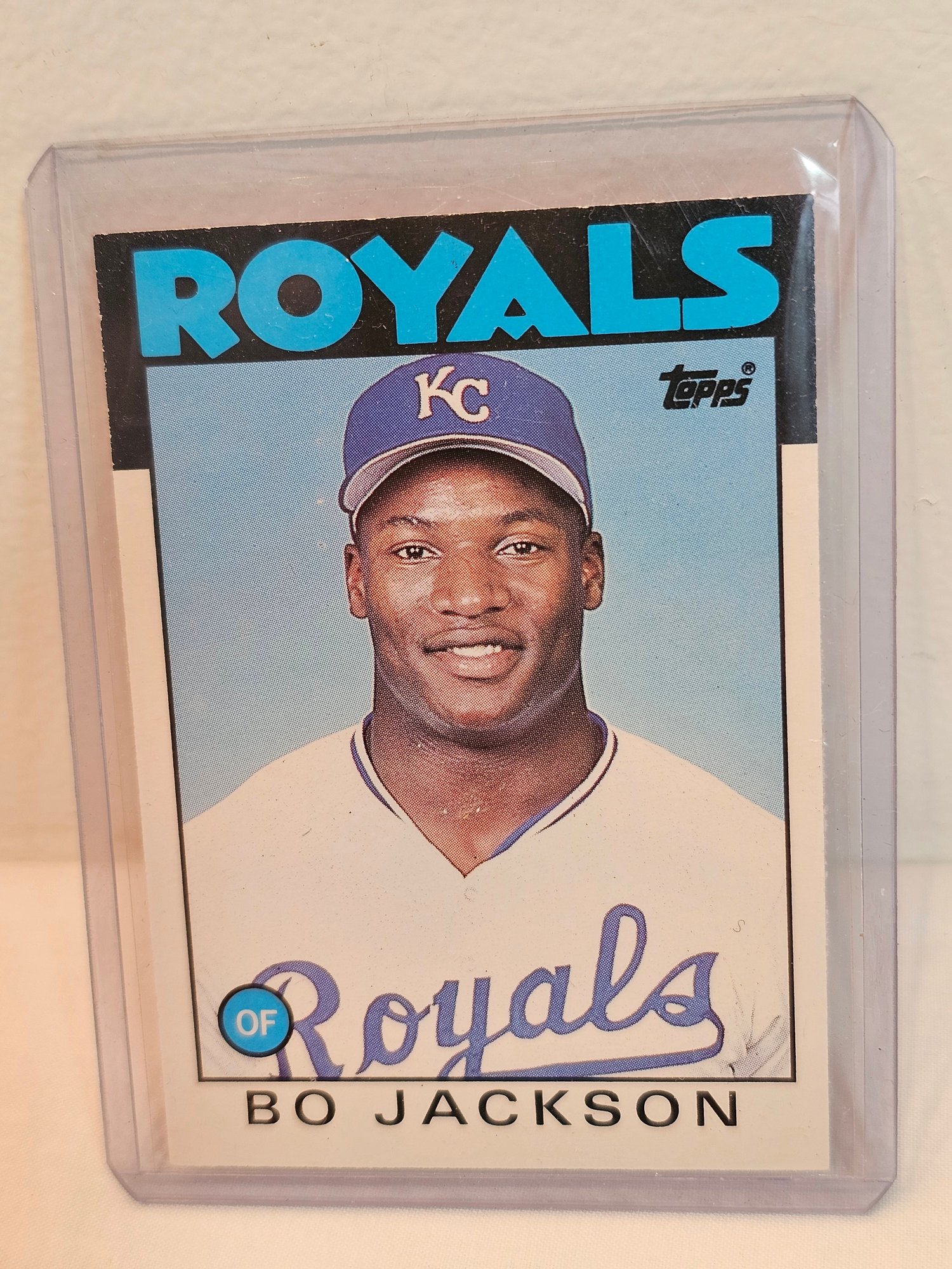 1986 Topps Traded Bo Jackson Baseball Card #10536 | Auctionninja.com
