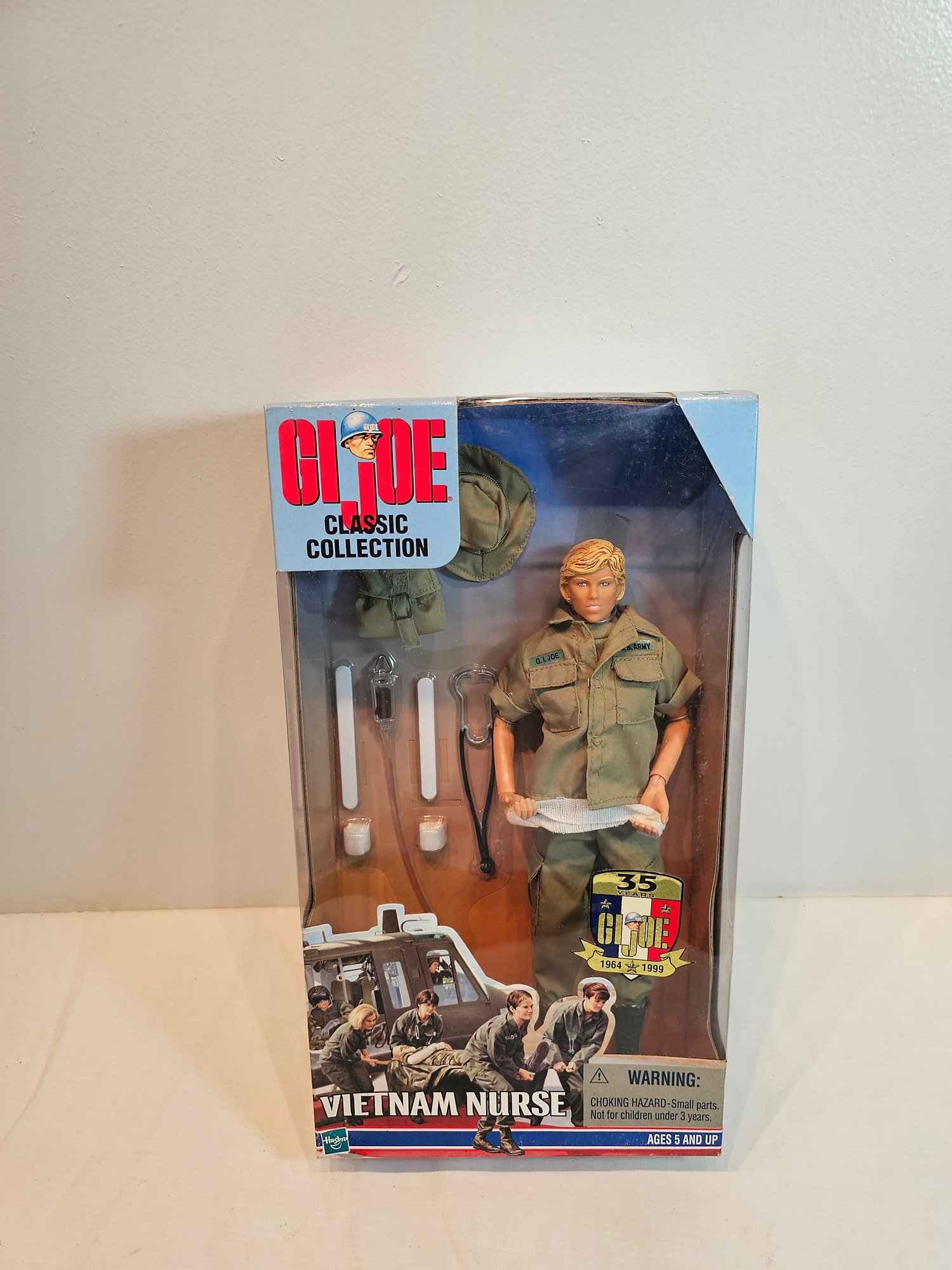 GI Joe Classic Collection Vietnam Nurse #10568 | Auctionninja.com