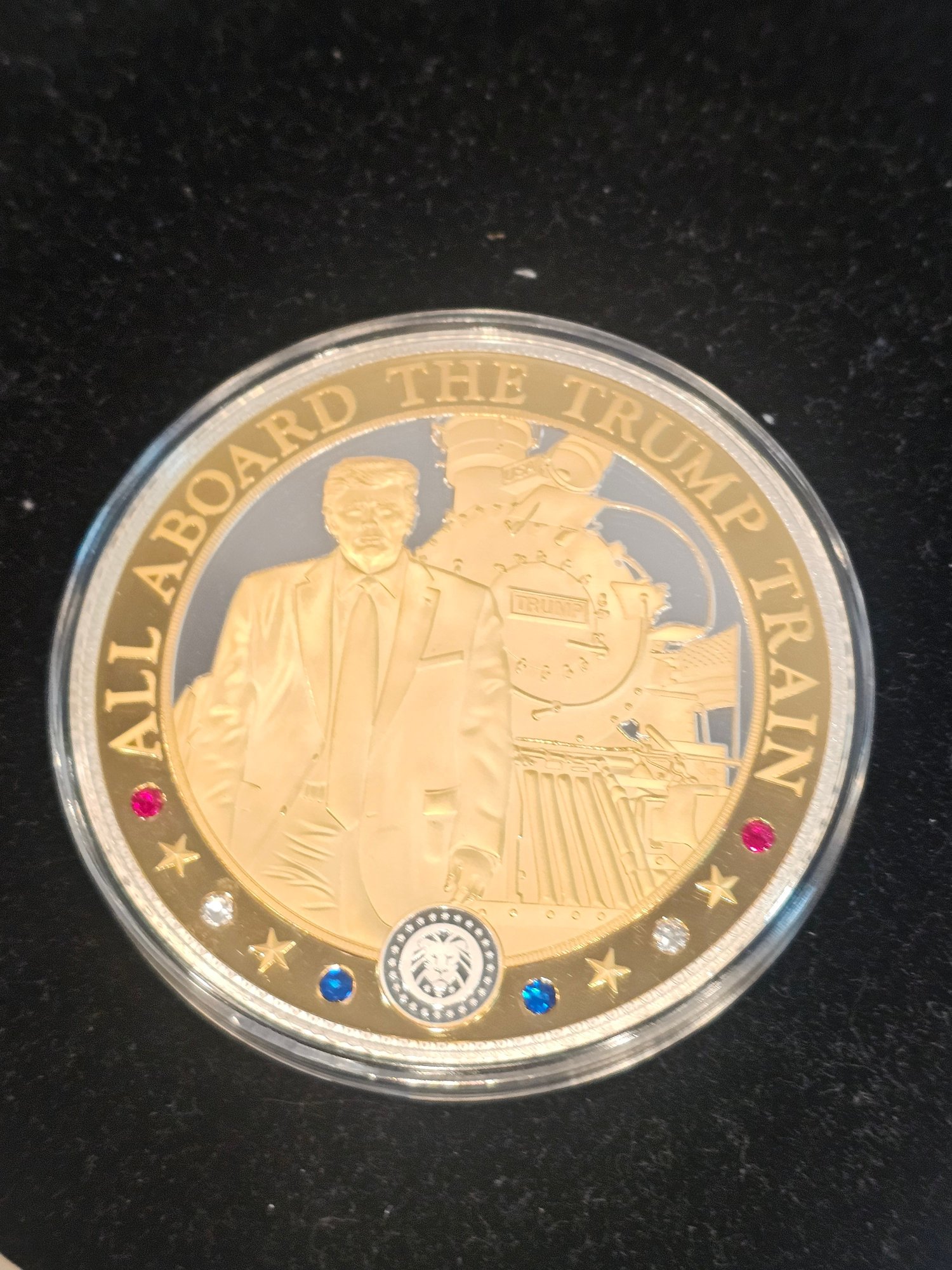 National Mint Donald Trump Coin Trump Train #11508 | Auctionninja.com