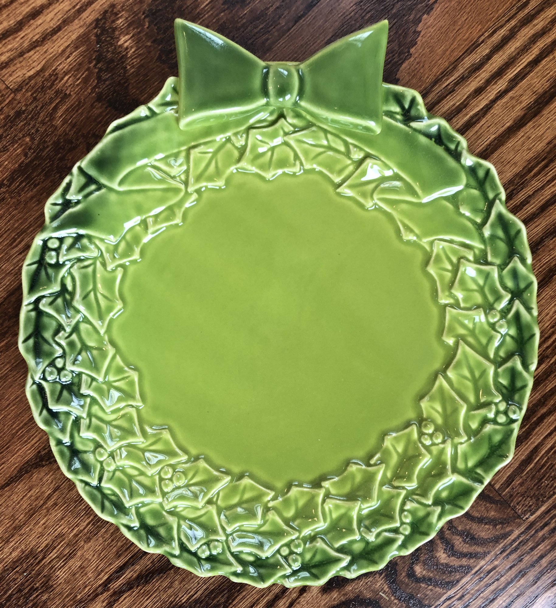 Blue & Green Plates W/ Wrought Iron Plate Rack #19520 | Auctionninja.com