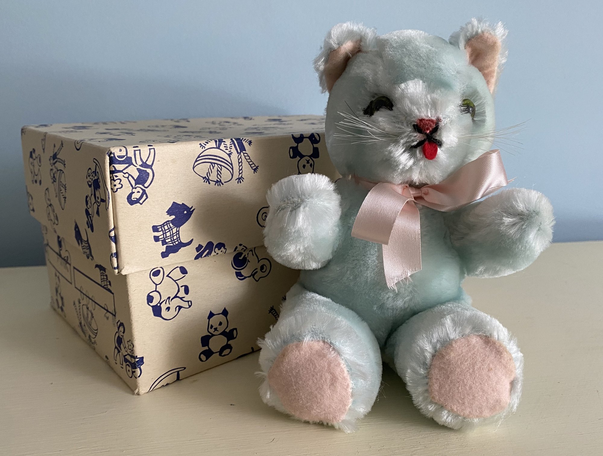 Vintage Knickerbocker Teddy Bear - Kitty Kuddles #17598 | Auctionninja.com