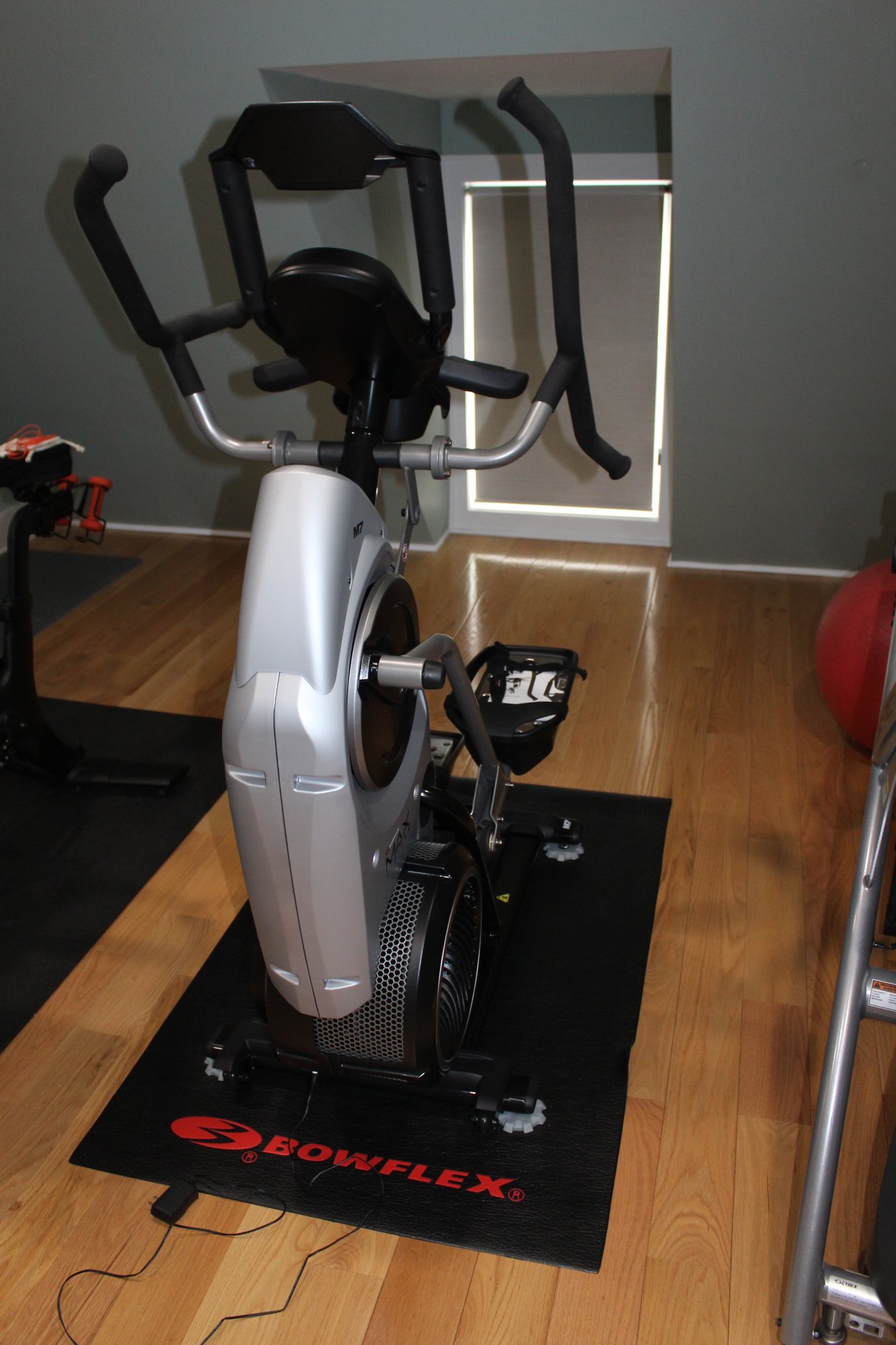 Bowflex M7 Max Trainer #3608 | Auctionninja.com
