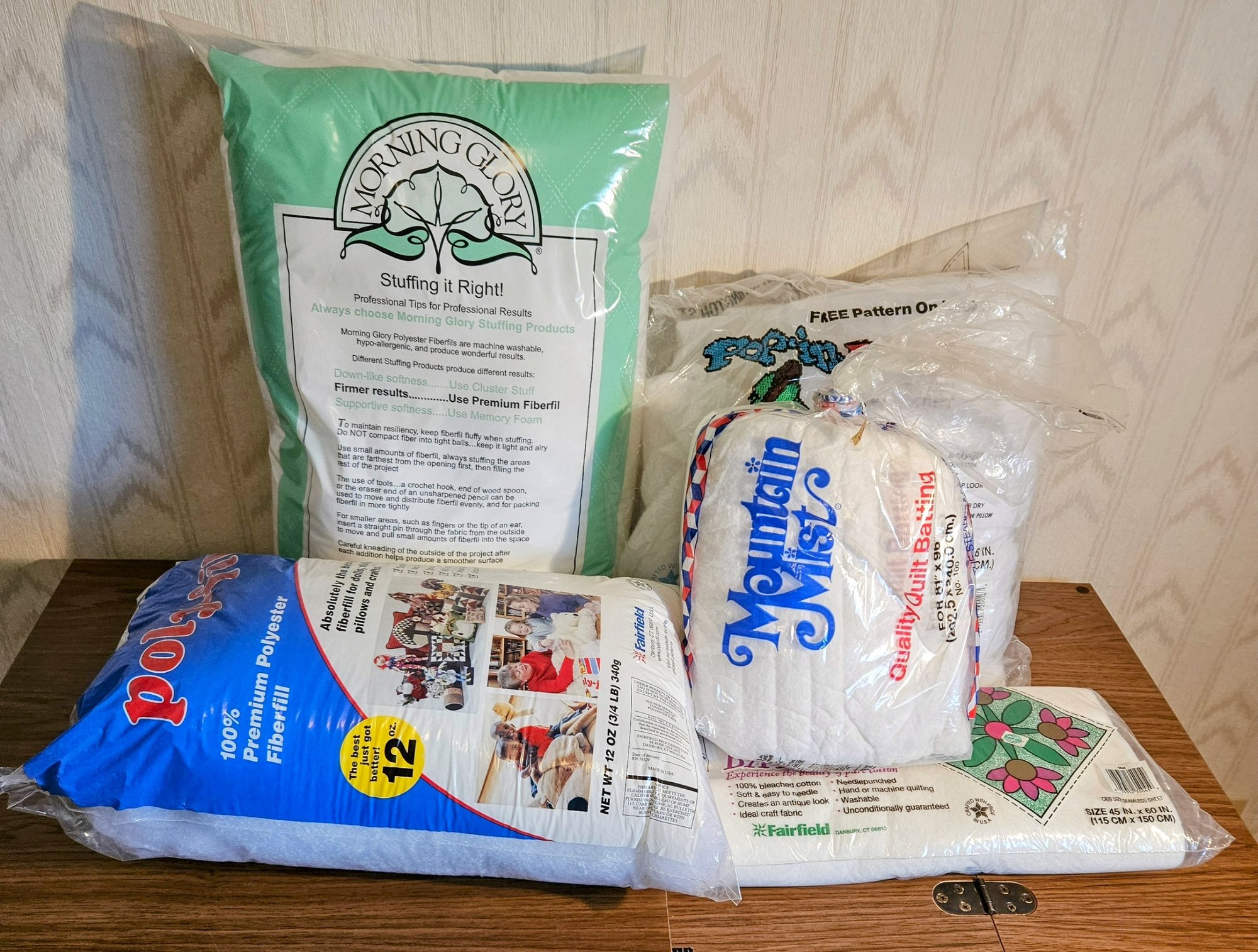 Multiple Bags Of Poly- Fill , Quit Baiting And Pillow Inserts #21427 ...