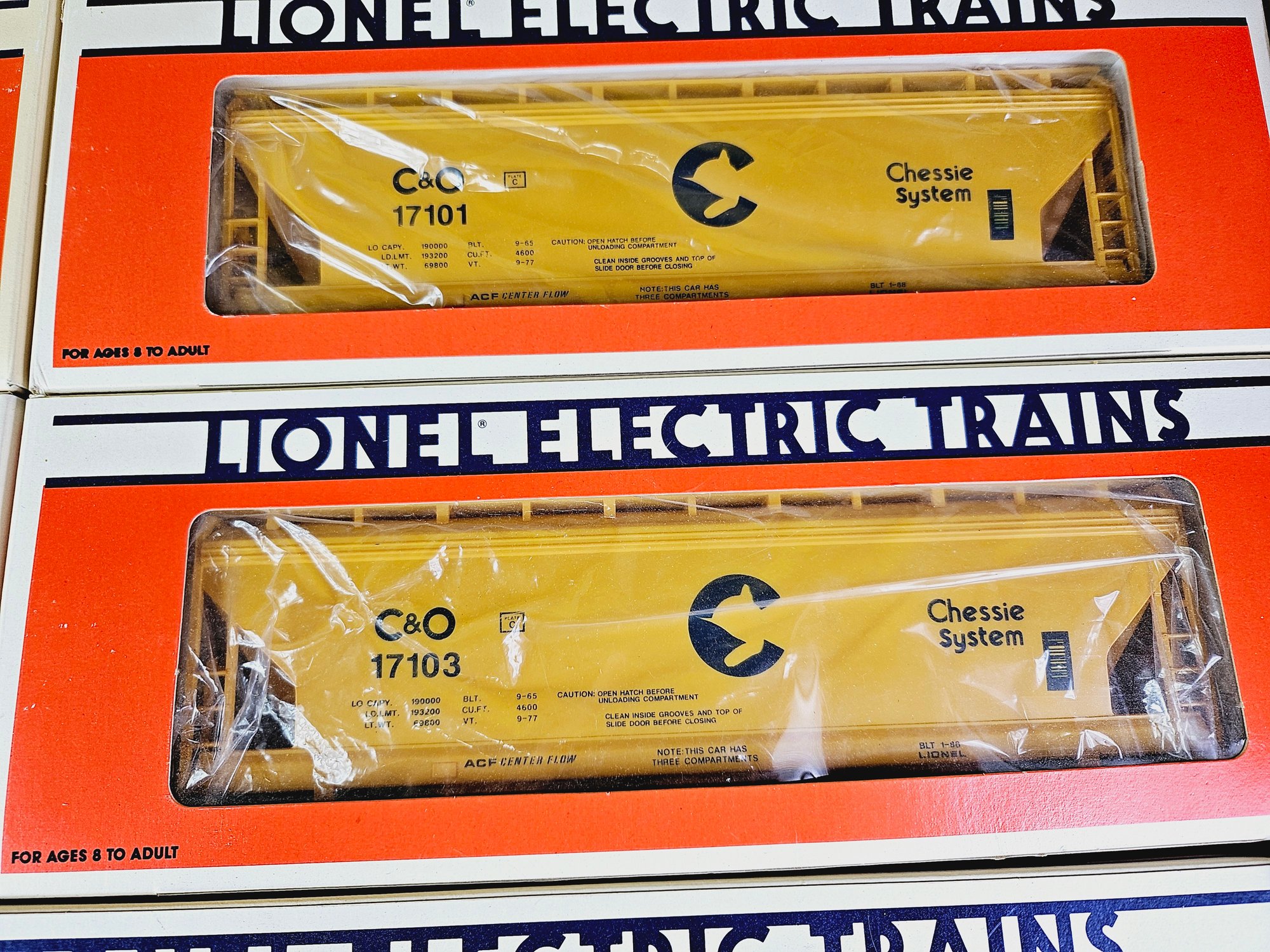 Lionel O Gauge 1988 Limited Edition Chessie System, Engine 5 Hopper ...