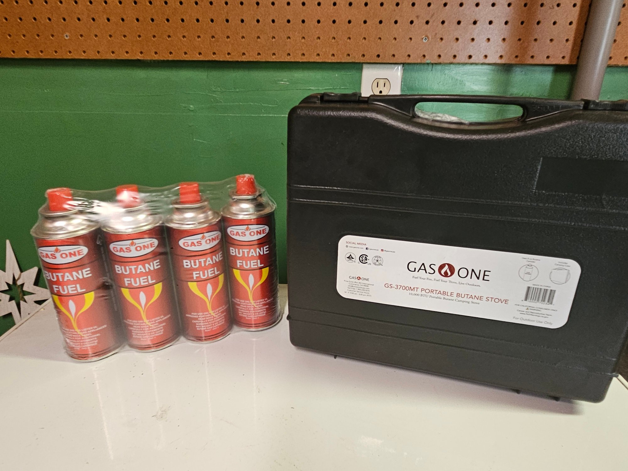 Gas One Portable Butane Stove With Four Full Cans- Nude #20658 ...