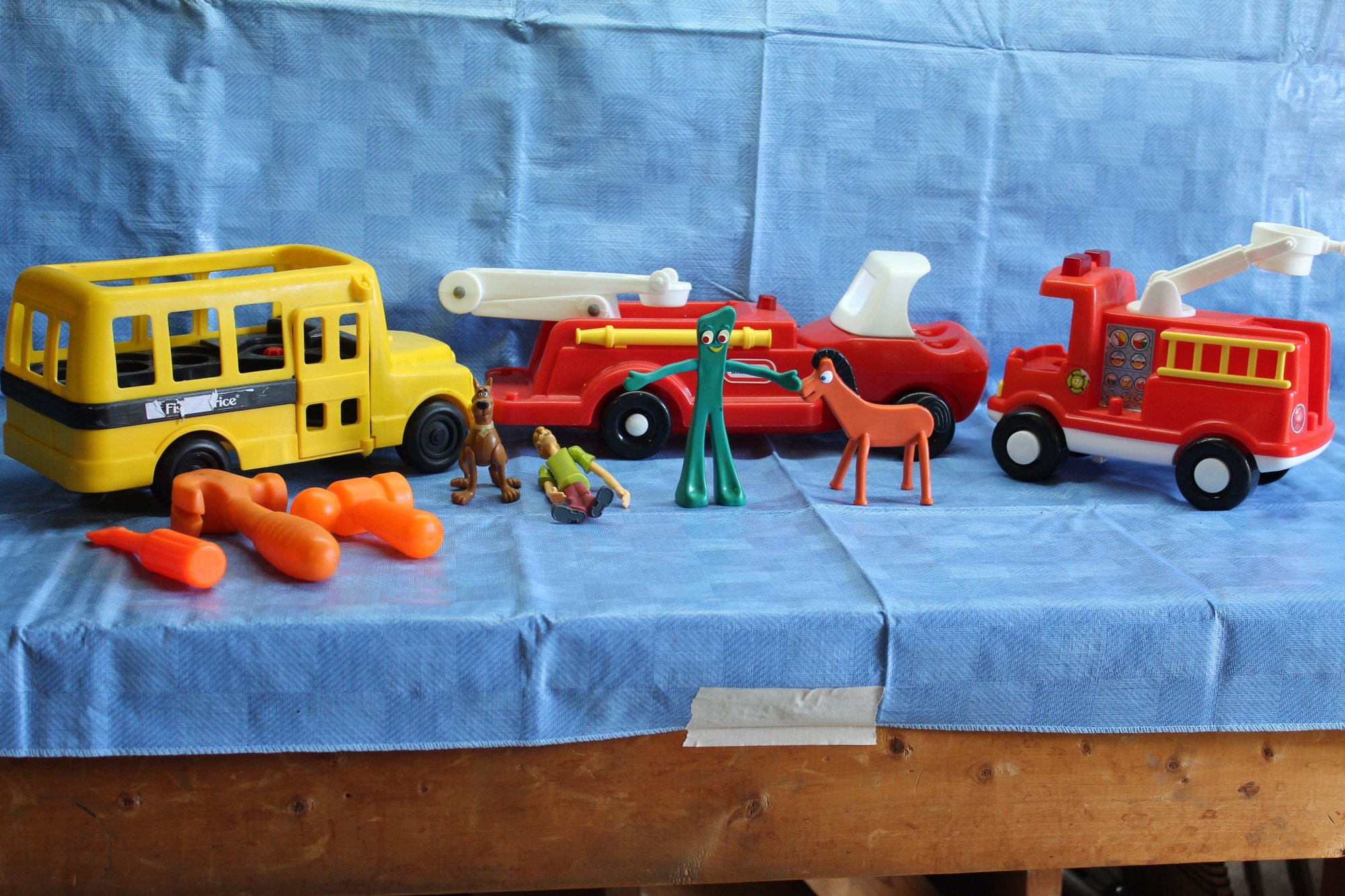Vintage Gumby And Pokey, Scooby And Shaggy, Toys #23363 | Auctionninja.com