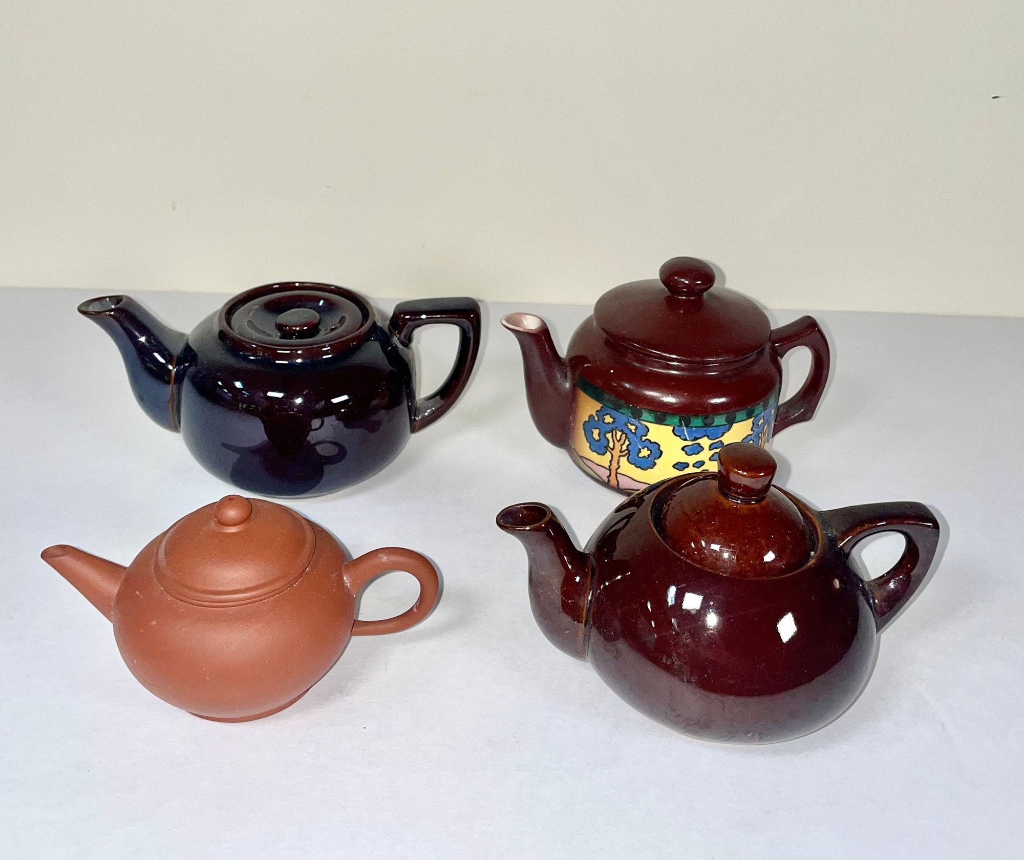Small Ceramic Mini Teapots #1164 | Auctionninja.com