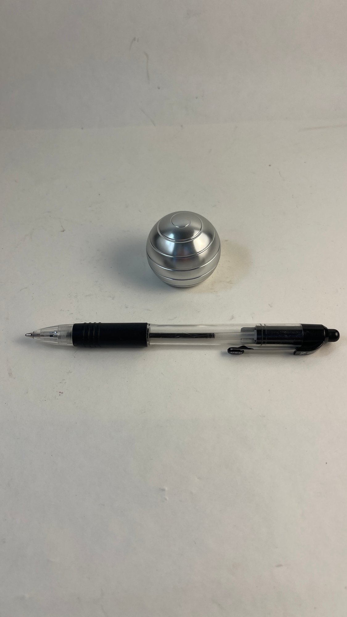 Kinetic Desk Ball #1044 | Auctionninja.com