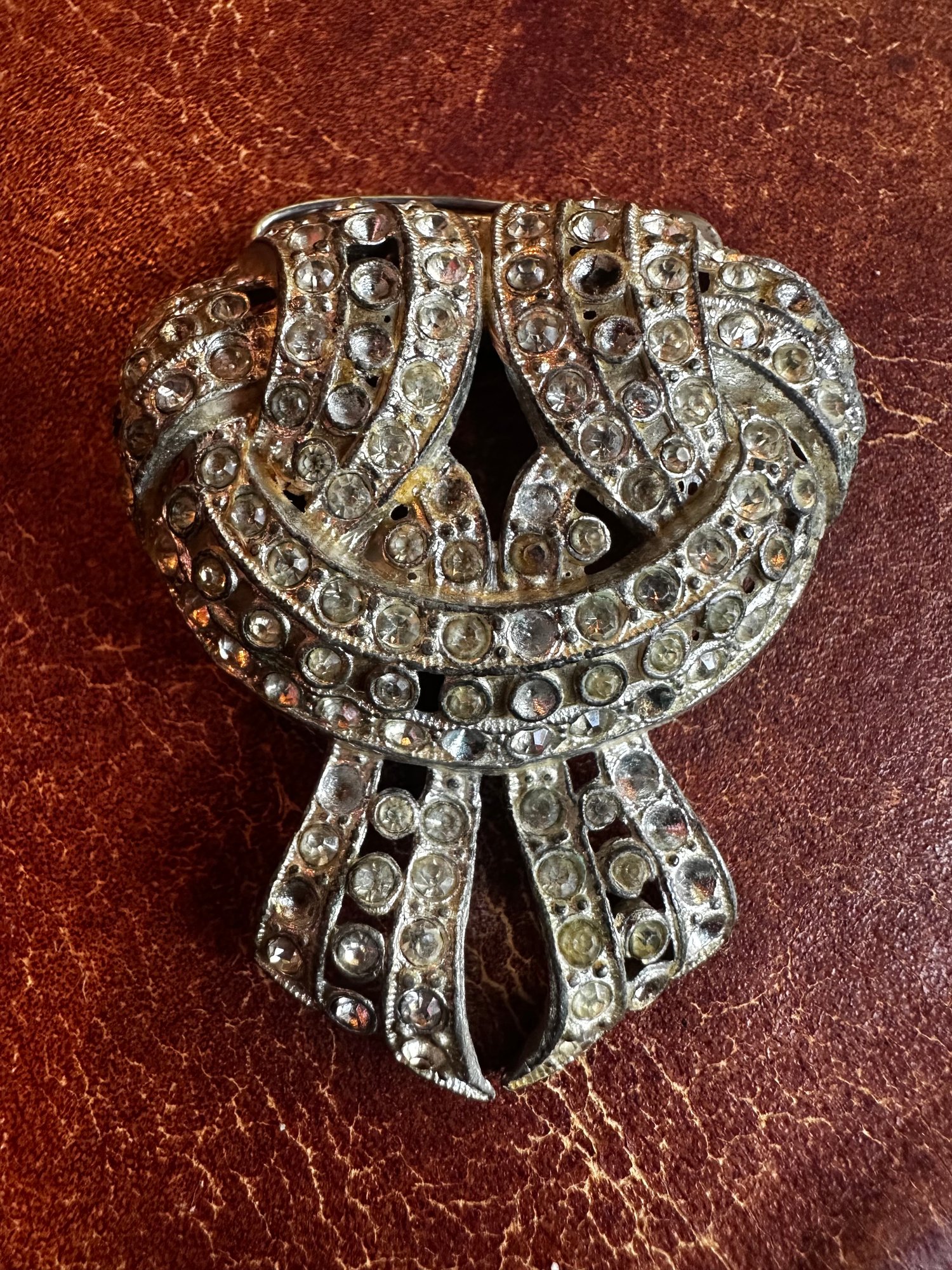 Stunning Antique Art Deco Brooch/Pin #11124 | Auctionninja.com