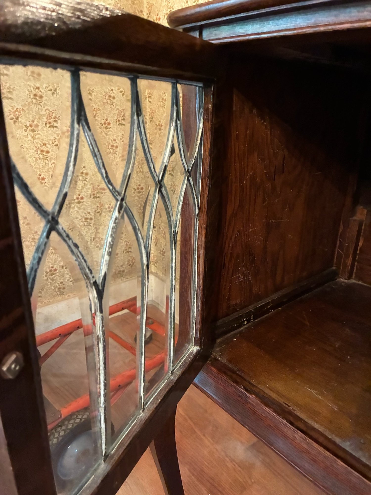 Tiger Maple Buffet Server #2140816 | Auctionninja.com