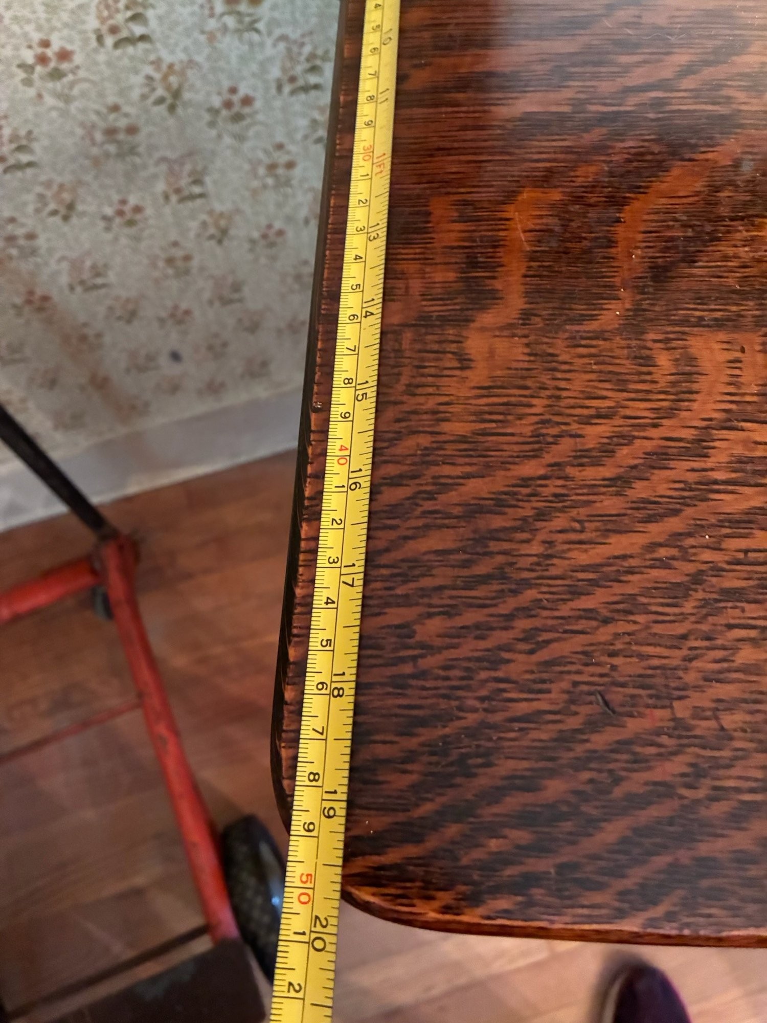 Tiger Maple Buffet Server #2140816 | Auctionninja.com