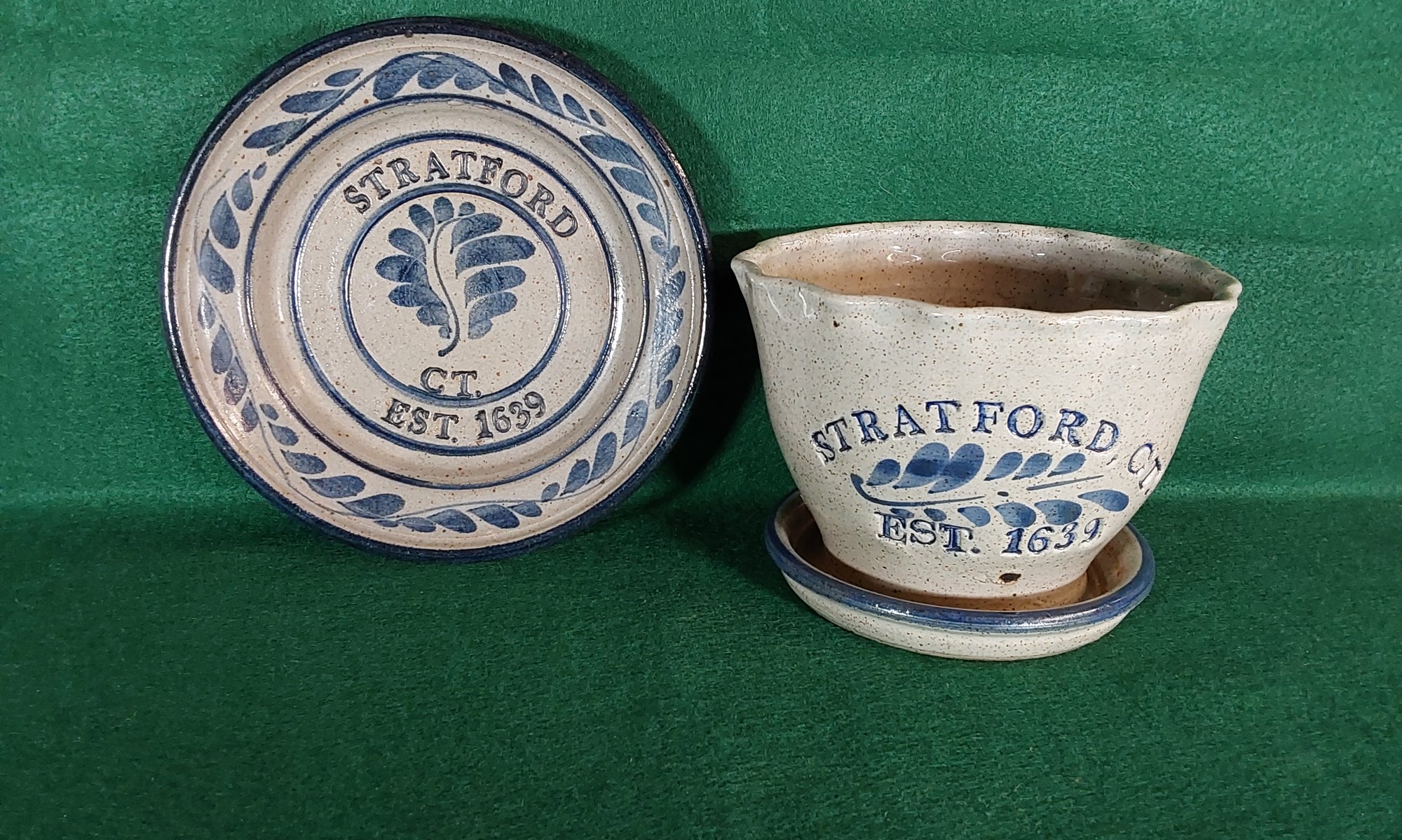 HAND MADE POTTERY PIECES FEATURING STRATFORD CT #13788 | Auctionninja.com
