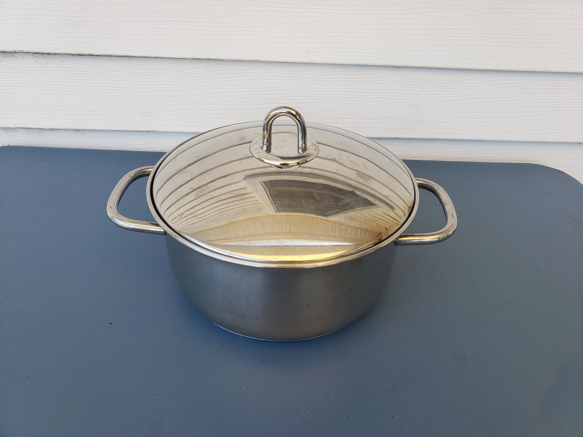 Barazzoni Italy Handled Pot #12122 | Auctionninja.com