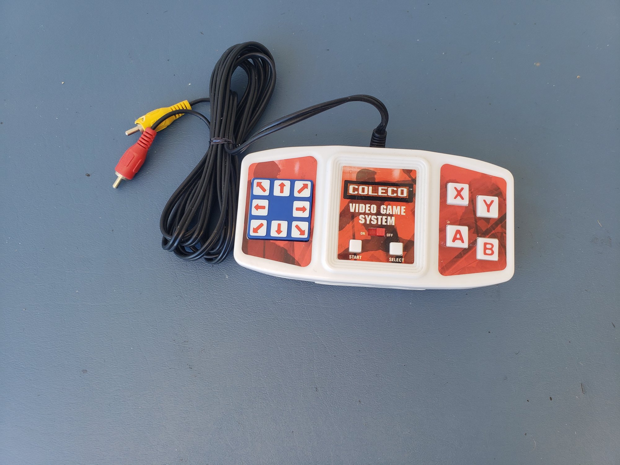 COLECO VIDEO GAME SYSTEM PLUG AND PLAY #12130 | Auctionninja.com