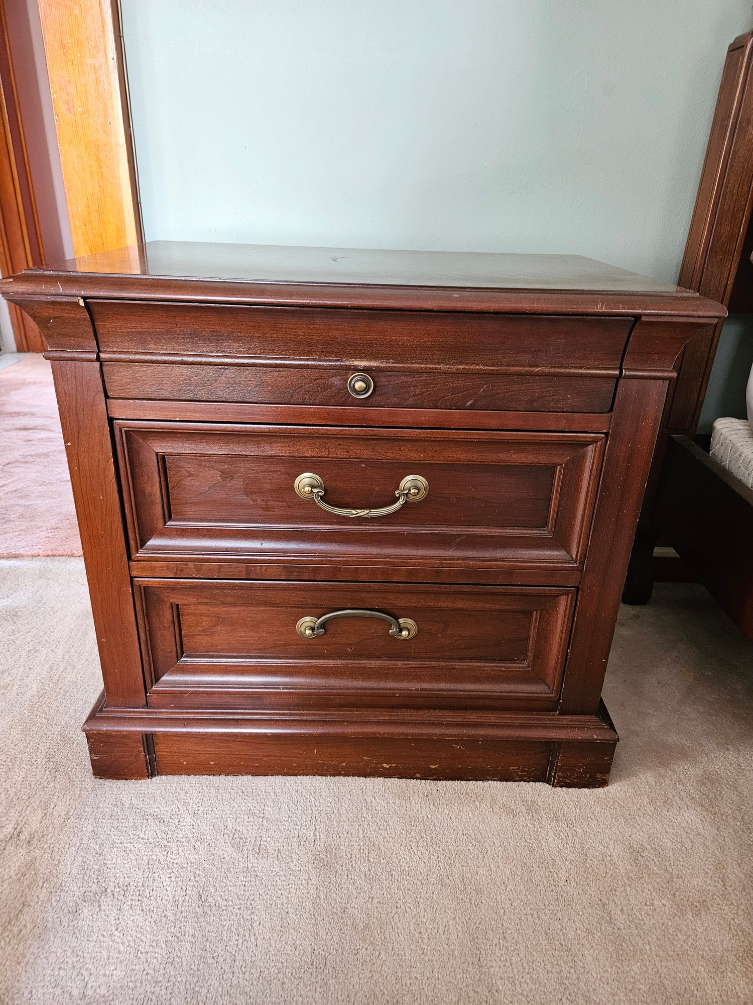 Ethan Allen 3 Drawer Night Stand/table - 26x17x24H #19613 ...
