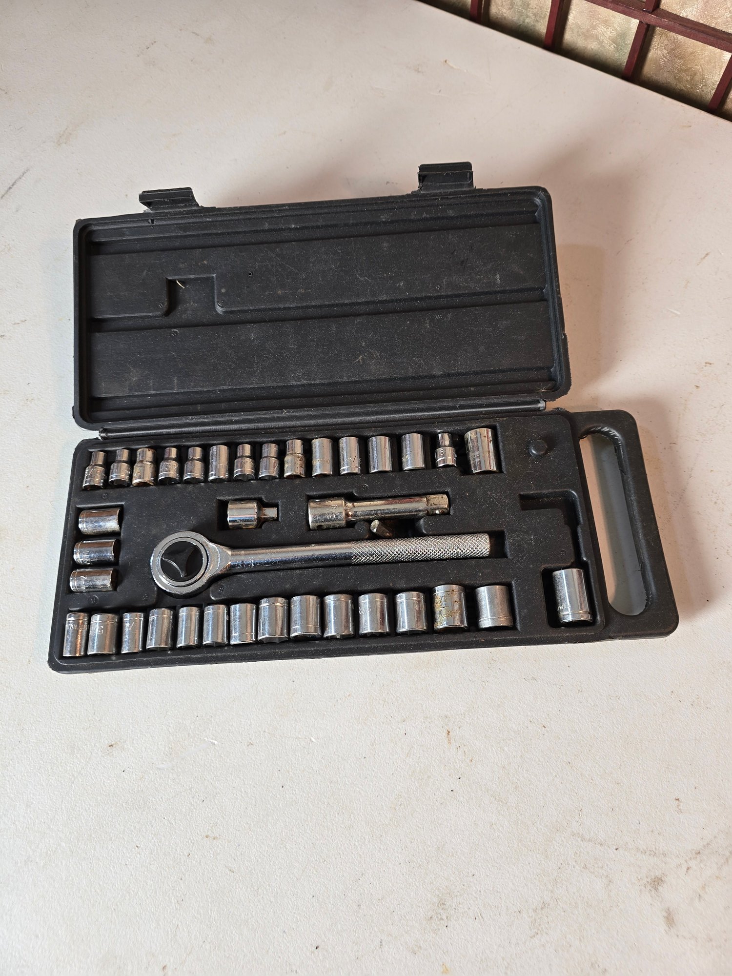 Convenient Portable Socket Set #2088475 | Auctionninja.com