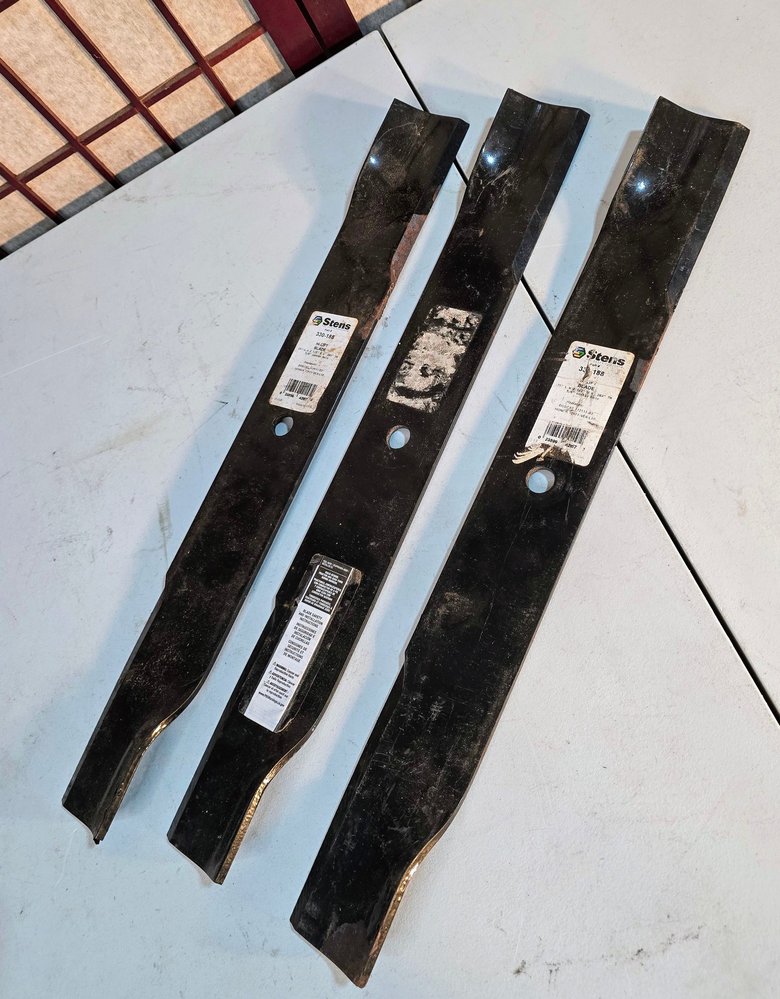 3 Brand New Lawn Mower Blades #2127282 | Auctionninja.com