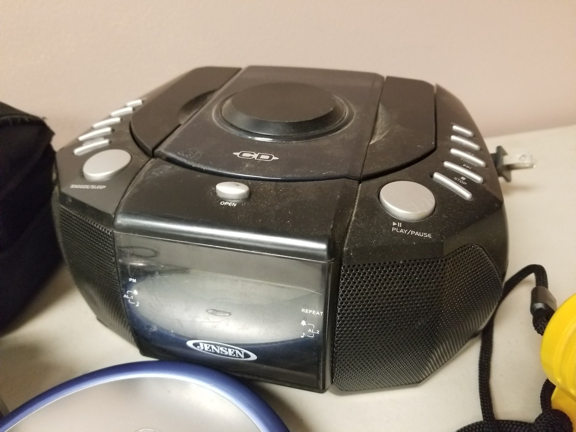 Vintage Retro Cameras, Portable CD Player & Boom Box Radio-Jensen ...