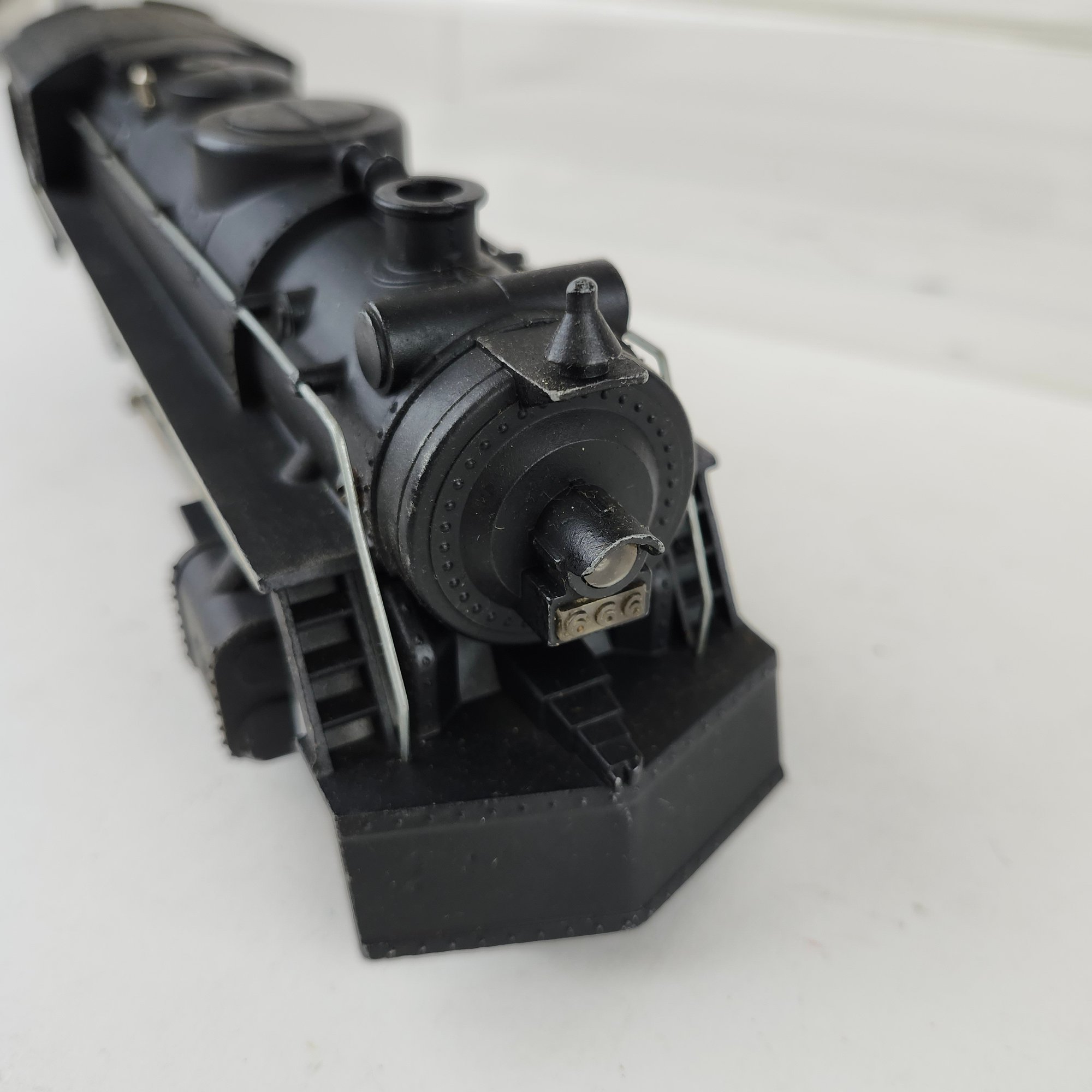 Marx 666 Locomotive And Tender #2212660 | Auctionninja.com