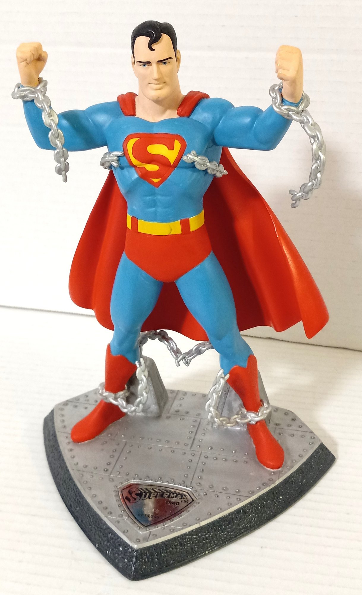 Highly Detailed Superman Breaking Chains 11 Inch Statue In Box #2227895 ...