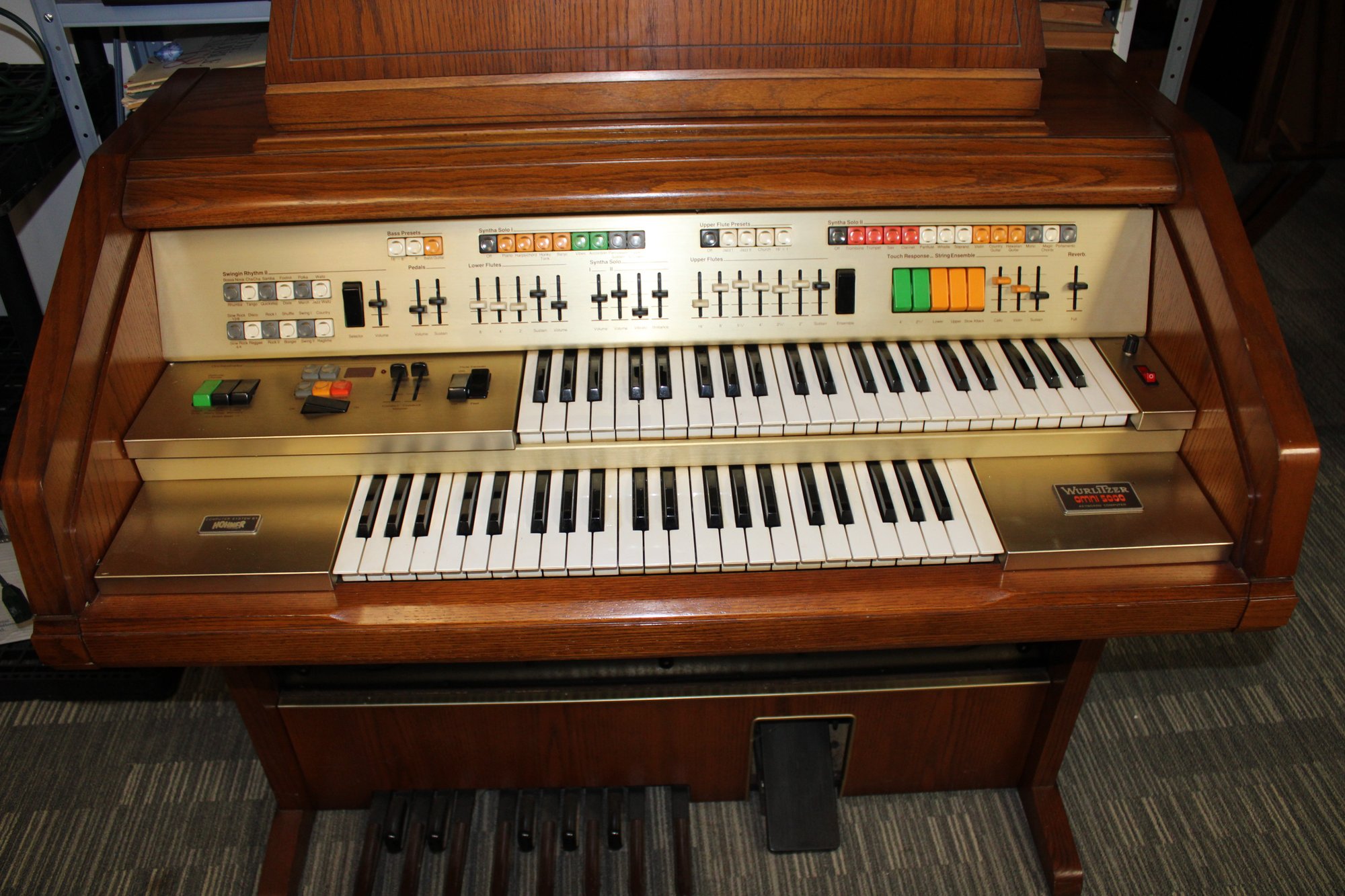 Wurlitzer Omni 5000 Keyboard Computer #2031262 | Auctionninja.com