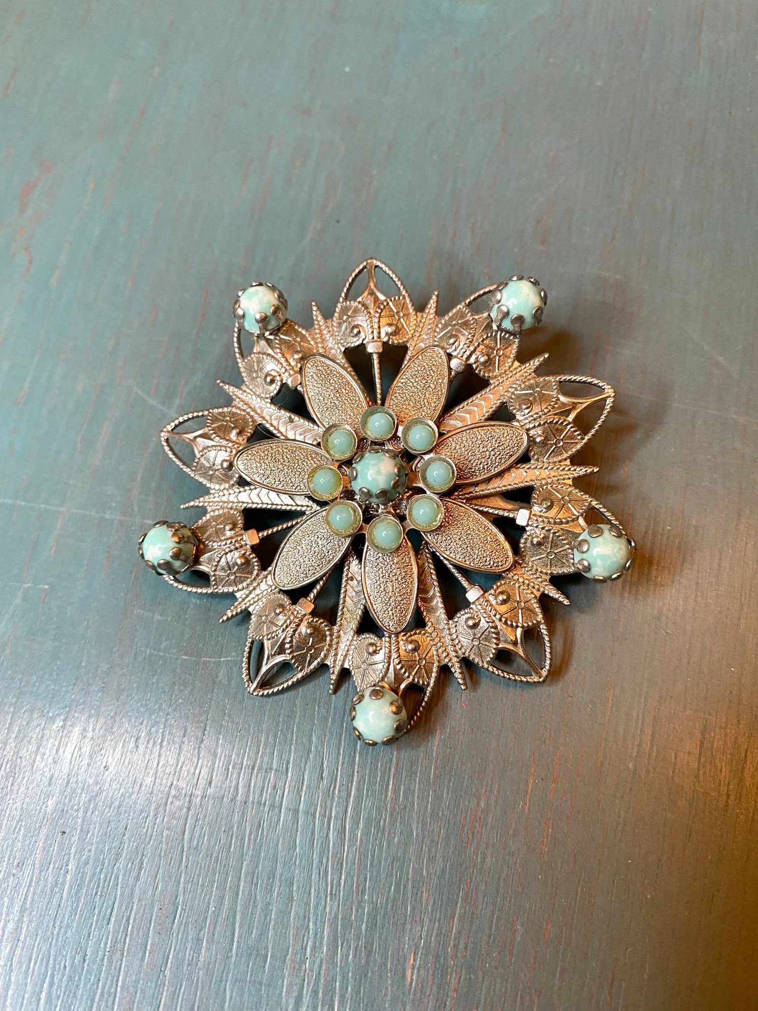 Vintage Filagree And Turquoise Flower Brooch #18666 | Auctionninja.com