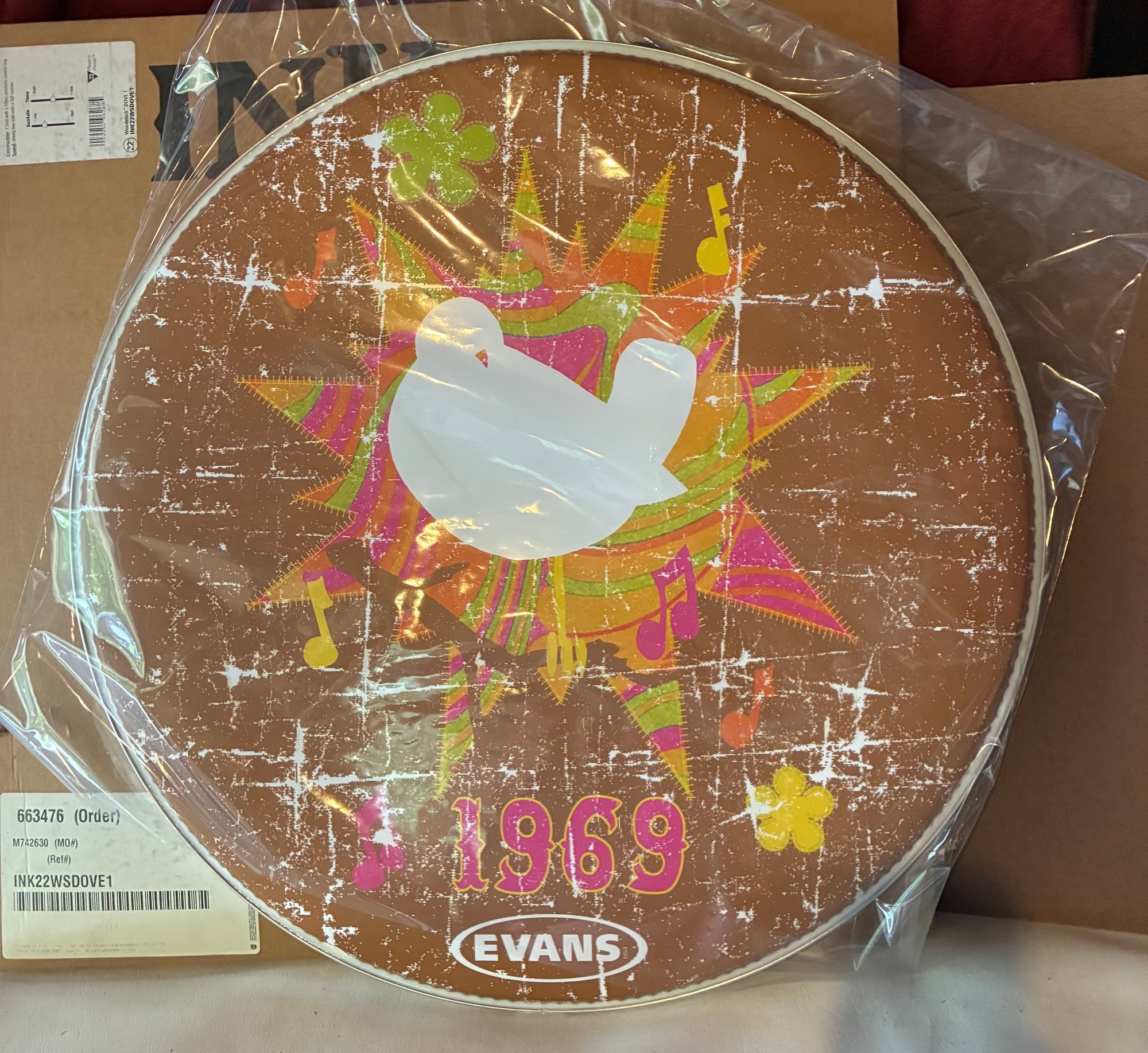 Drum Skin By Evans - Woodstock Dove #2143046 | Auctionninja.com