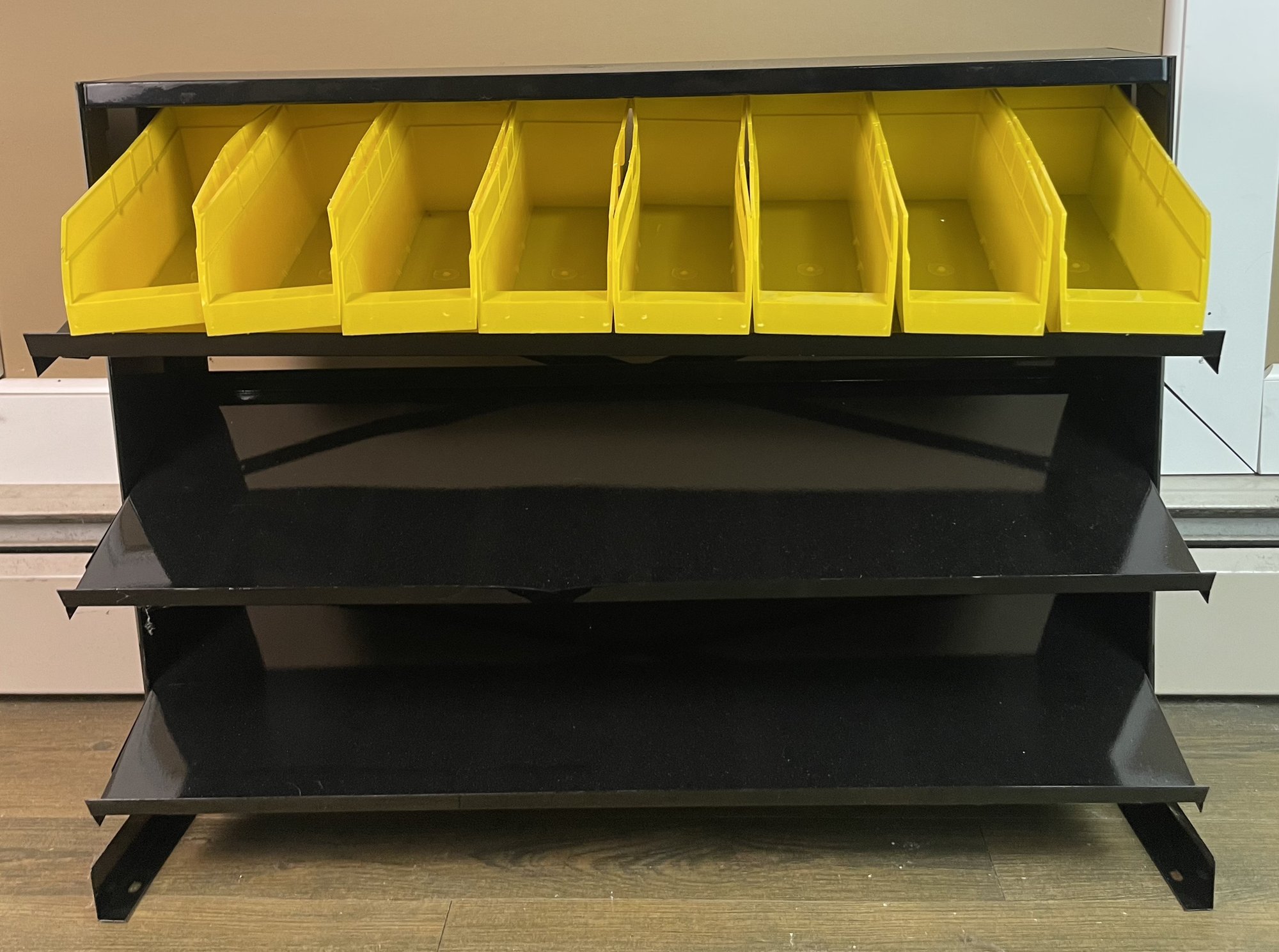 Store House 24 Bin Bench Top Parts Rack #2185607 | Auctionninja.com