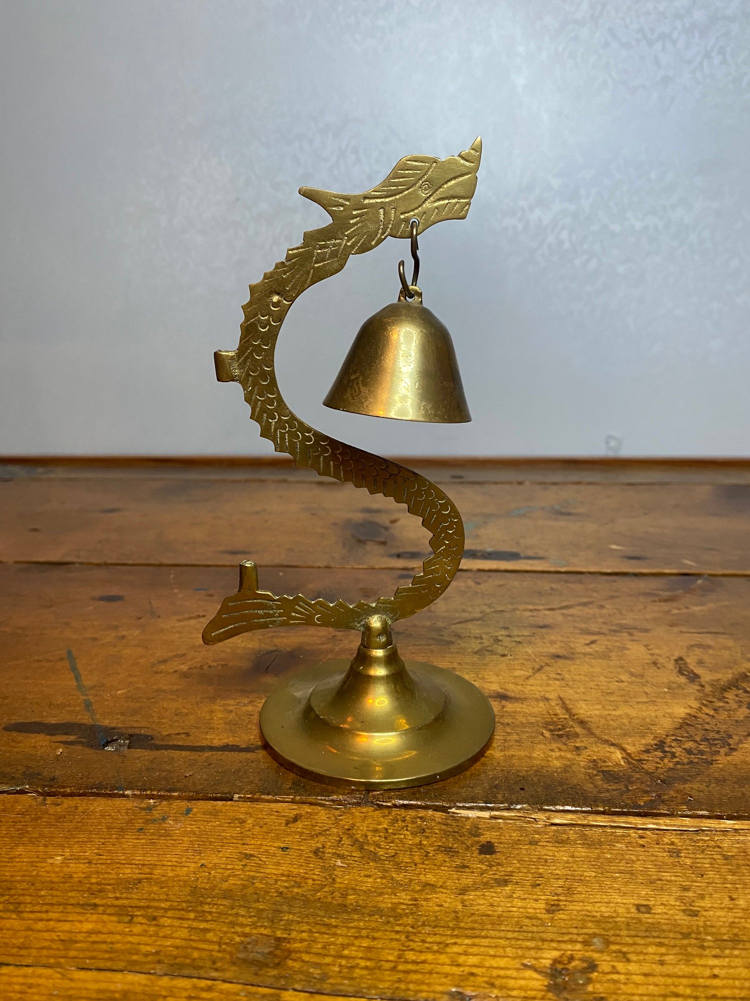Brass Dragon Bell #18737 | Auctionninja.com
