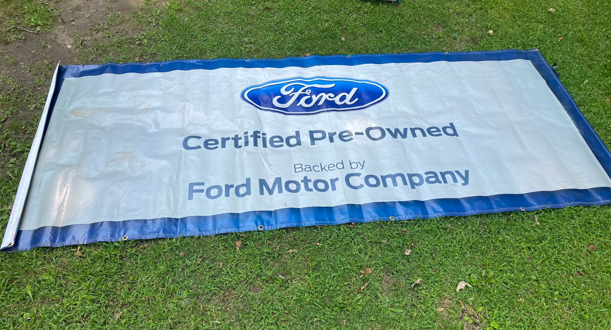 Huge FORD Banner With Grommets 10ft X 4ft #7131 | Auctionninja.com
