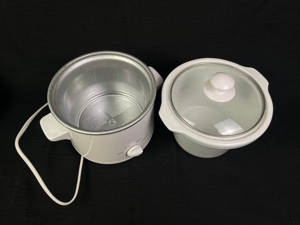 Small Cooker Unit #2186088 | Auctionninja.com