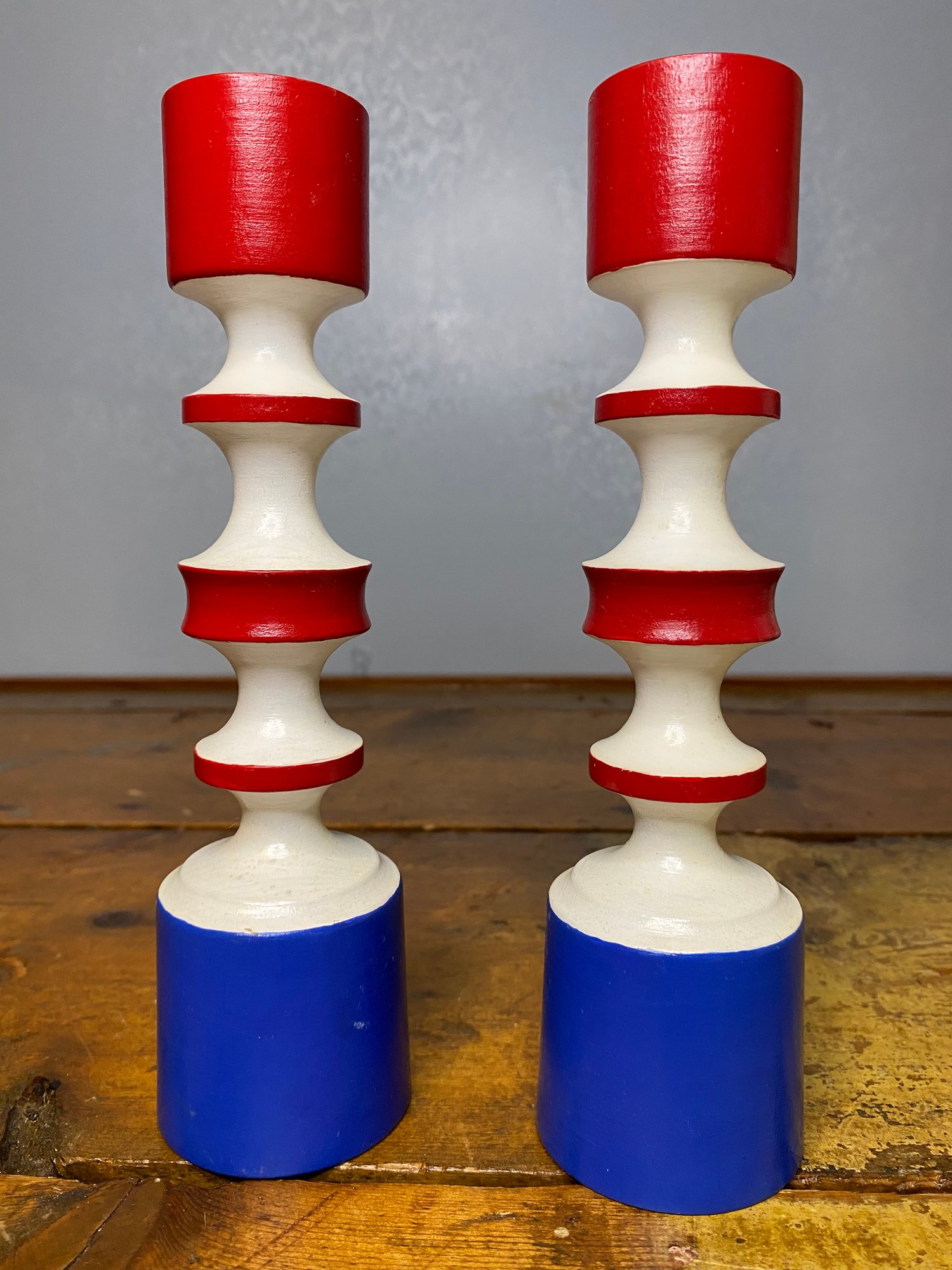 MURMANN- DENMARK Small Wooden Pilar Candle Sticks #12880 | Auctionninja.com
