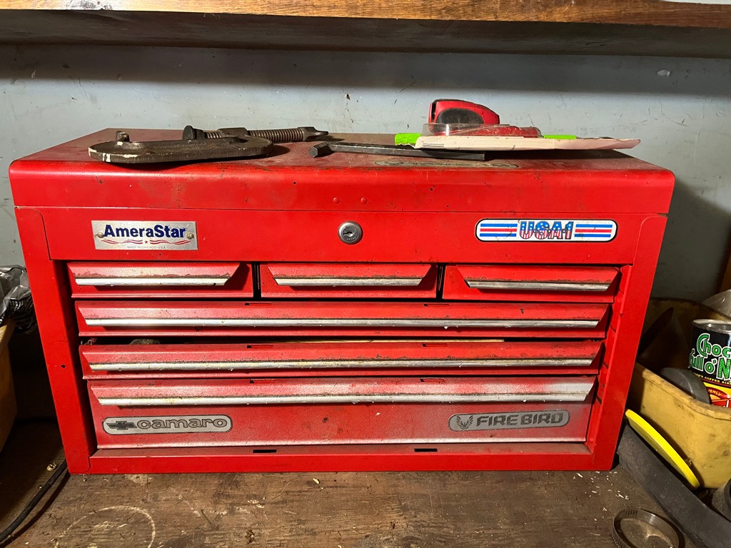 Amerastar Table Top Tool Box & Tools #2098166 | Auctionninja.com