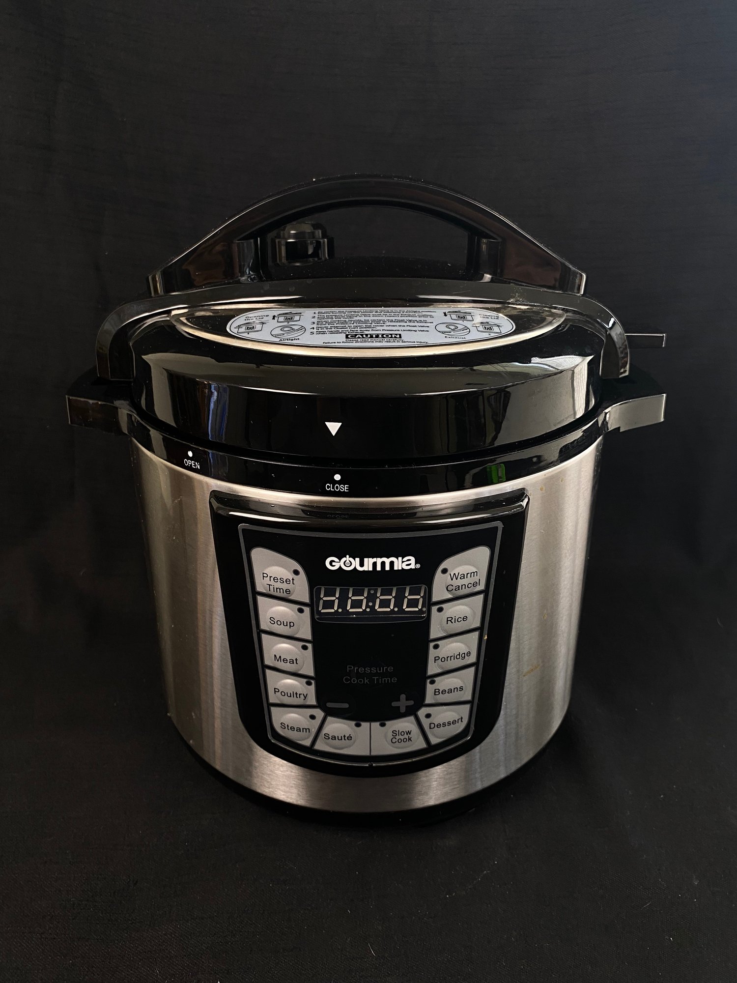 Gourmia Brand Express Pot Pressure Cooker Unit #2130315 | Auctionninja.com