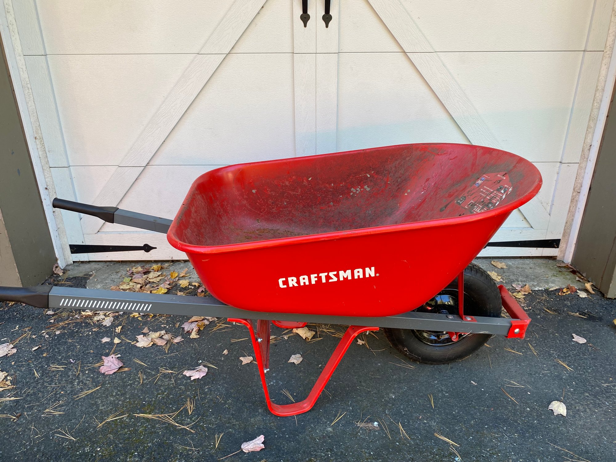 Craftsman Wheel Barrow #24450 | Auctionninja.com