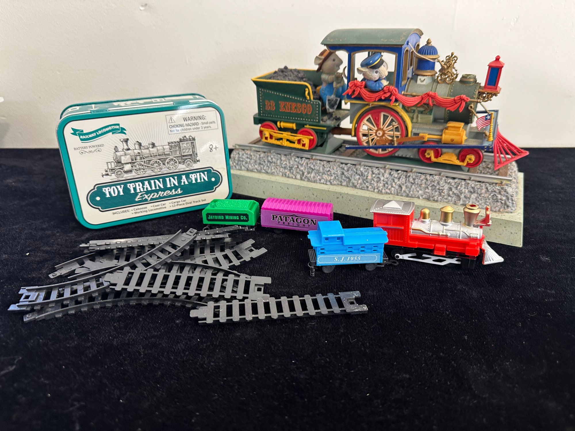 Toy Train Set #14362 | Auctionninja.com