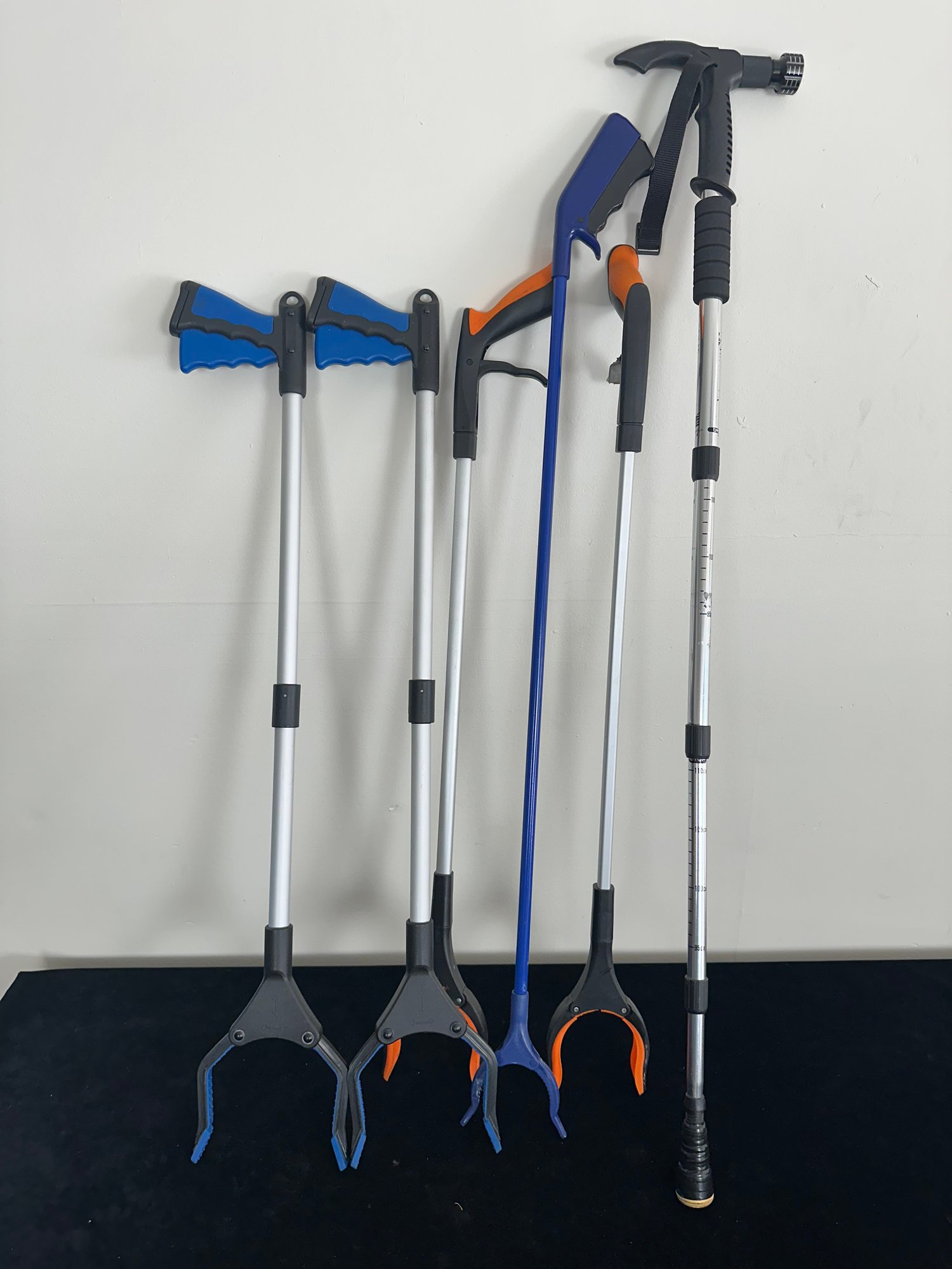 Reacher Tool Set And Hiking Stick #14395 | Auctionninja.com