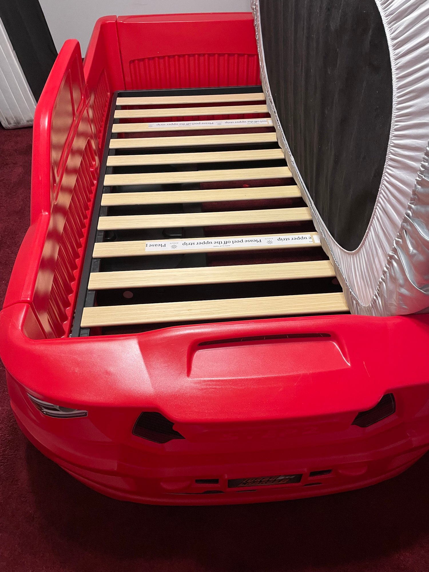 Kids Bed Frame - Red Pick Up Truck - Twin Size #32787 | Auctionninja.com