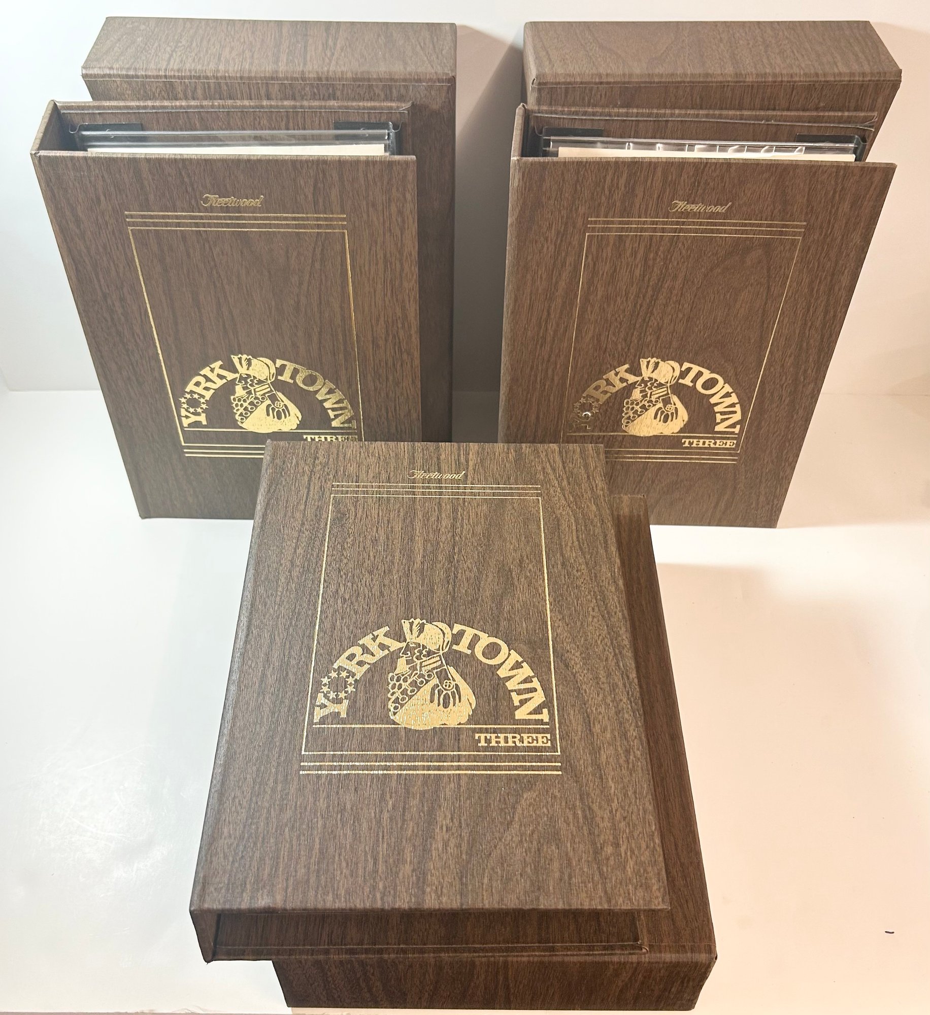 Set Of 3 FULL Fleetwood First Day Cover Albums #9921 | Auctionninja.com