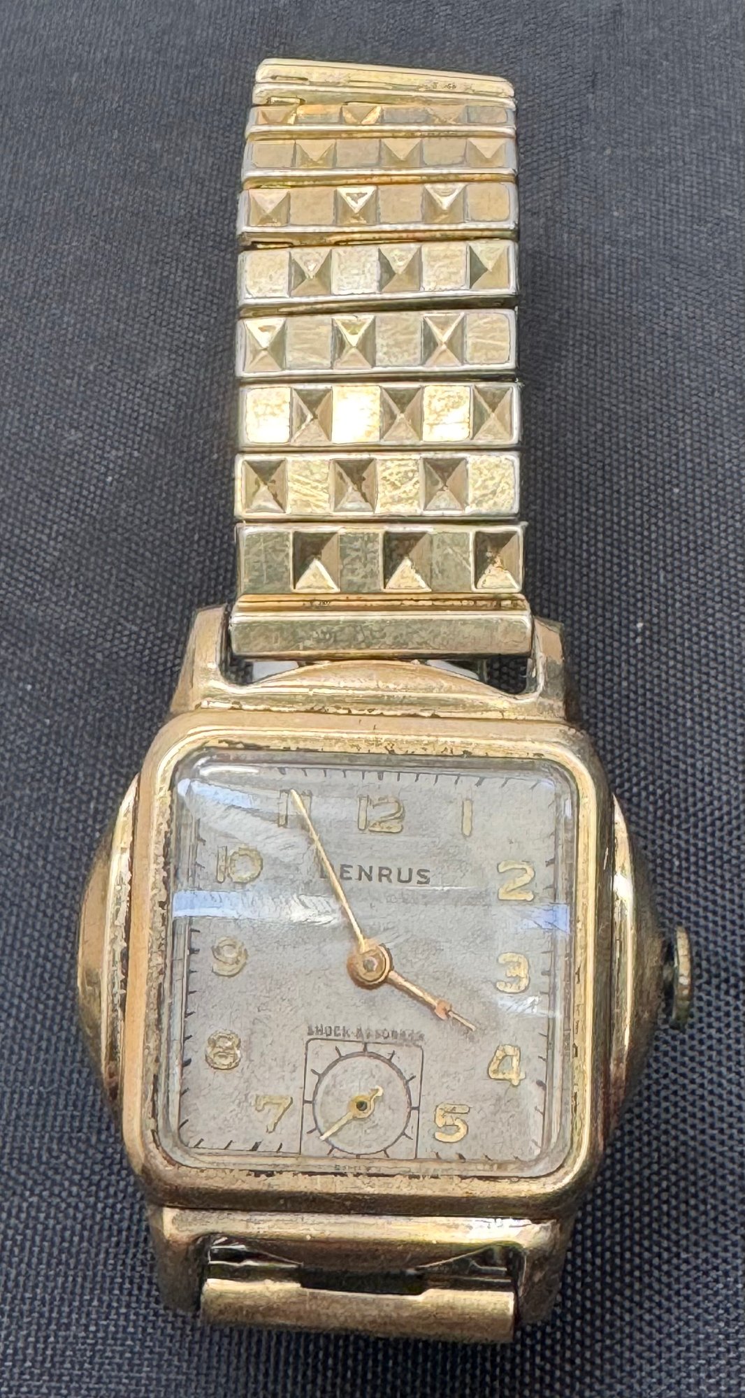Mens Vintage Benrus Watch #2038761 | Auctionninja.com