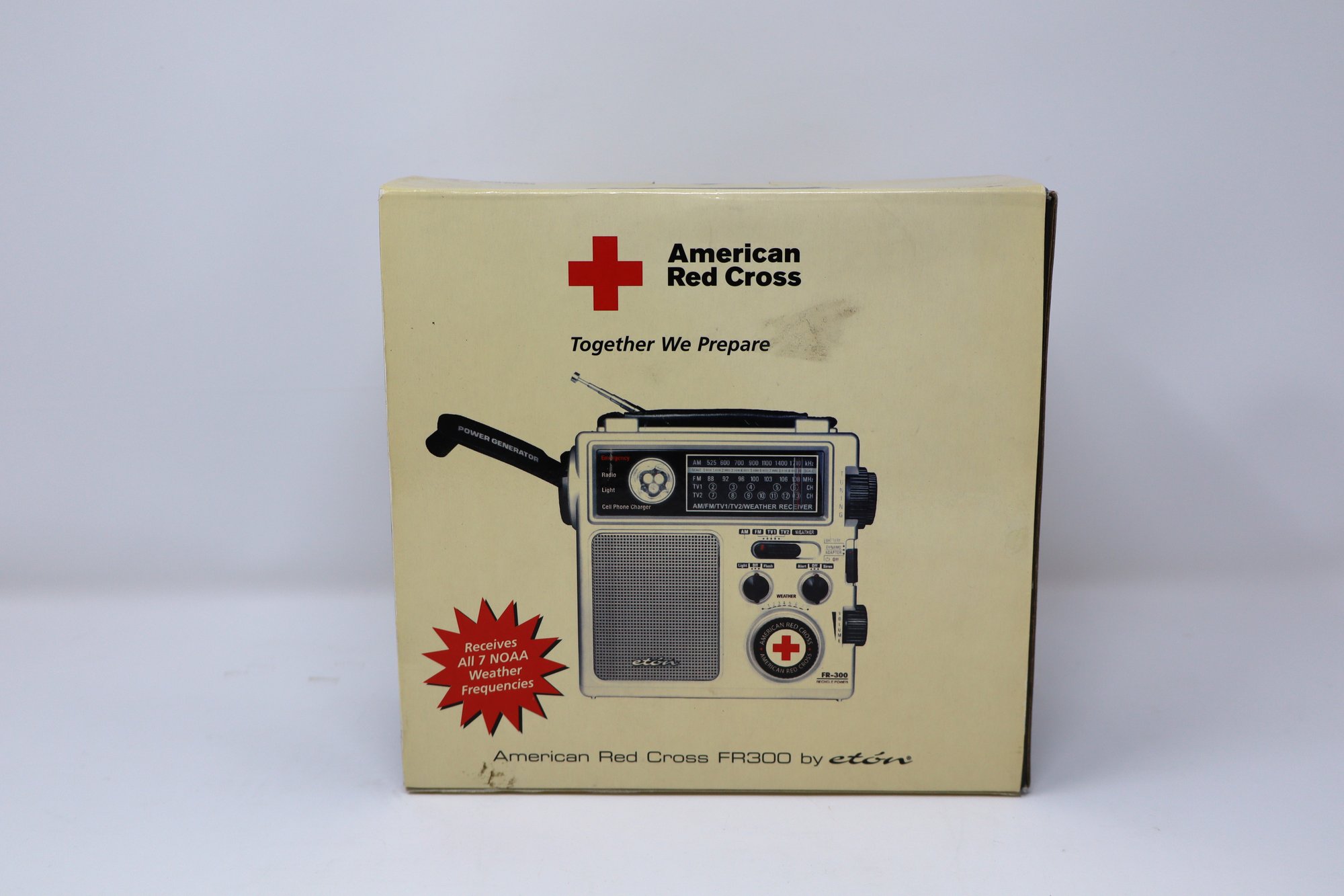 American Red Cross FR300 By Eton Hand Crank Weather Radio #2037135 ...