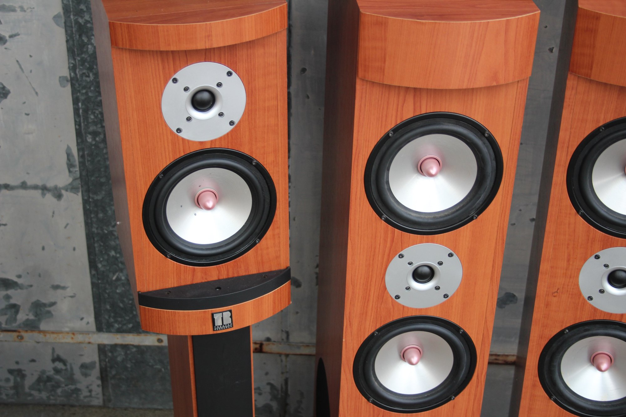 Set Of Five(5)Theater Research Surround Sound Home Theater Speakers ...