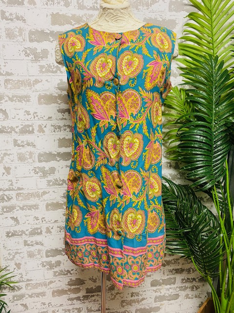 Vintage Paisley Dress Designed By Norman For At Home Wear #2087366 ...