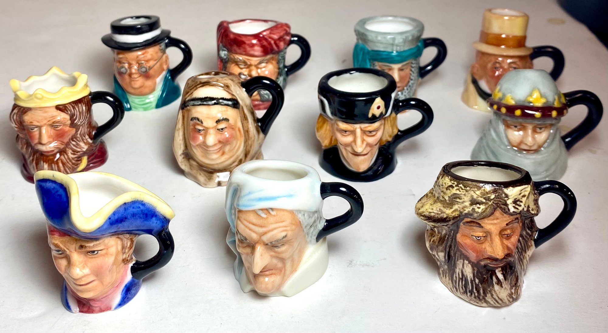 Lot Of 11 Franklin Mint Miniature Toby Mugs #2092914 | Auctionninja.com