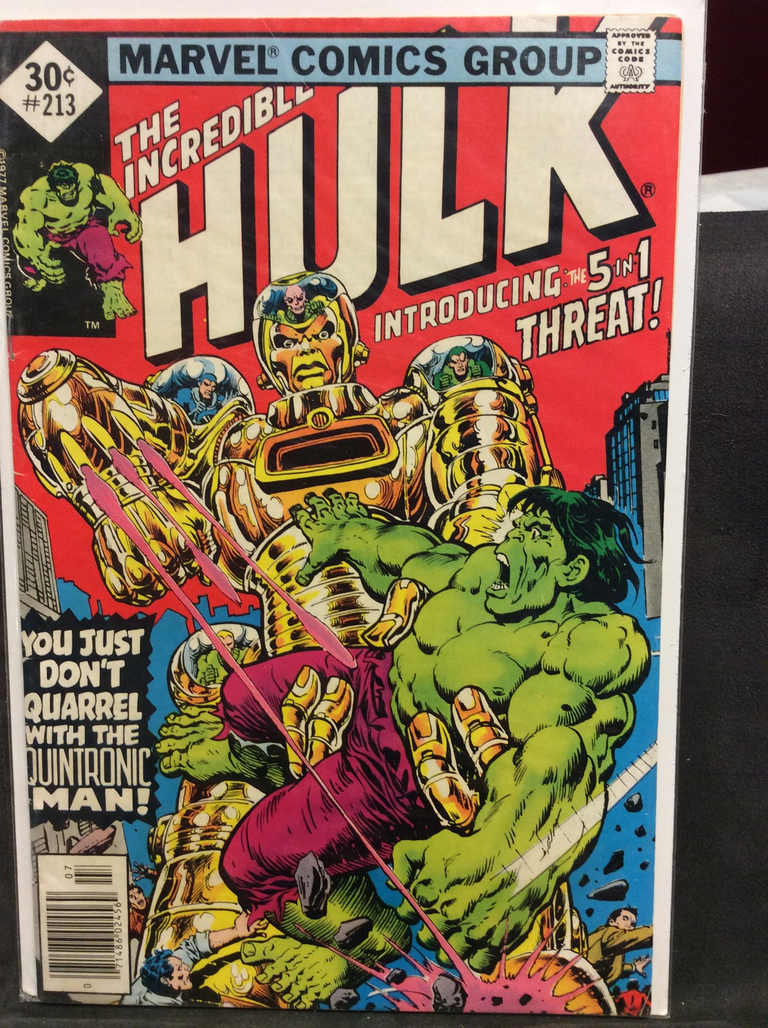 1977 Marvel Comics The Incredible Hulk #213 - M #6503 | Auctionninja.com